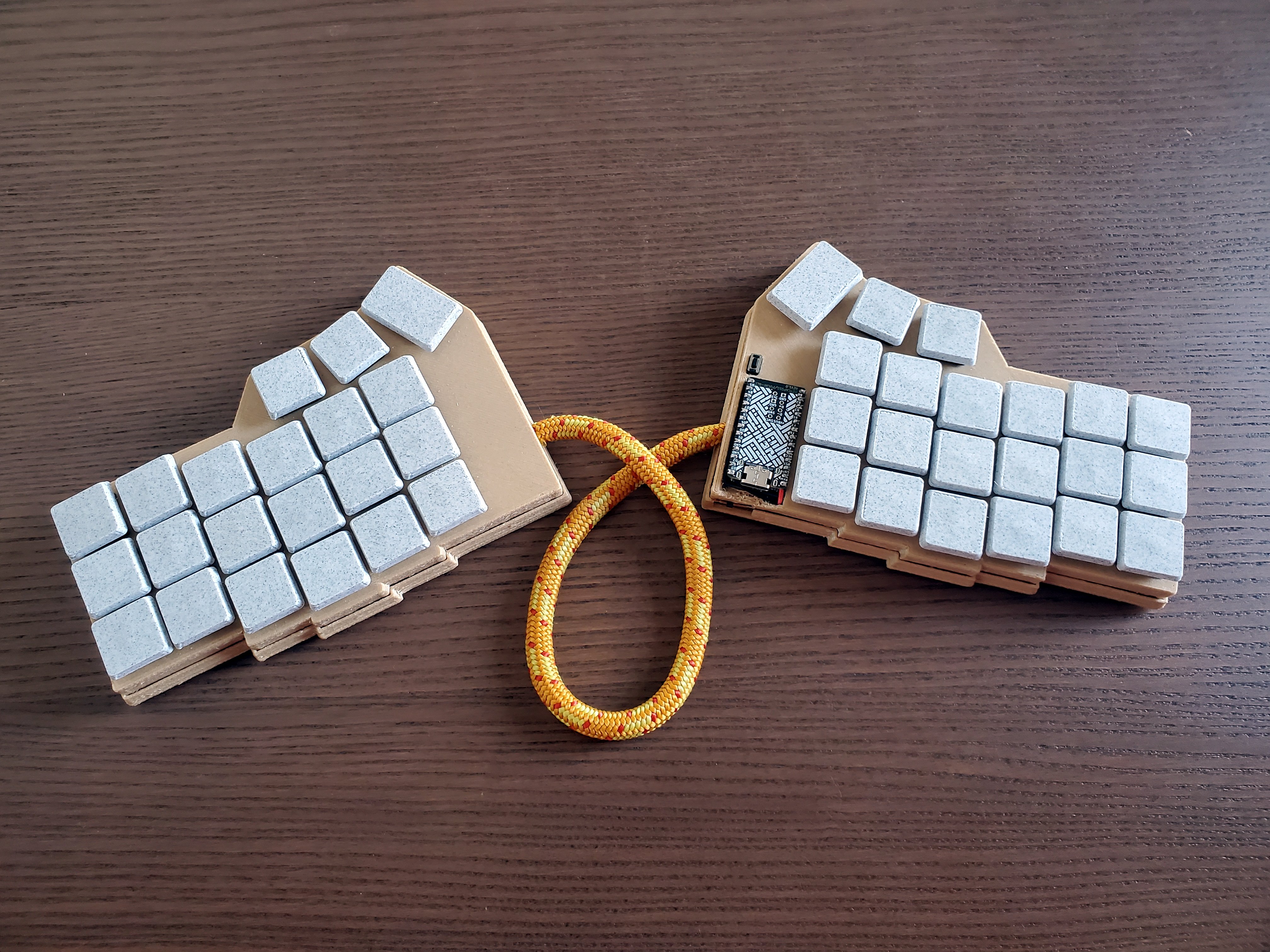 Corne Keyboard Case by fgebhart | Download free STL model | Printables.com