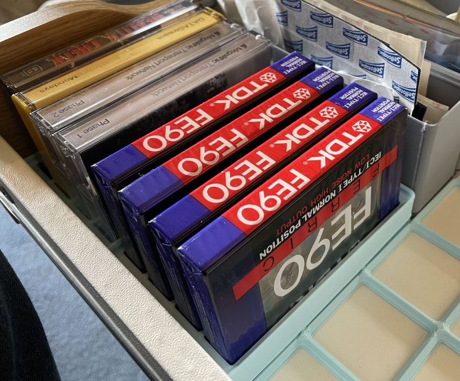 Gridfinity audio cassette tape holder by Jake | Download free STL model ...