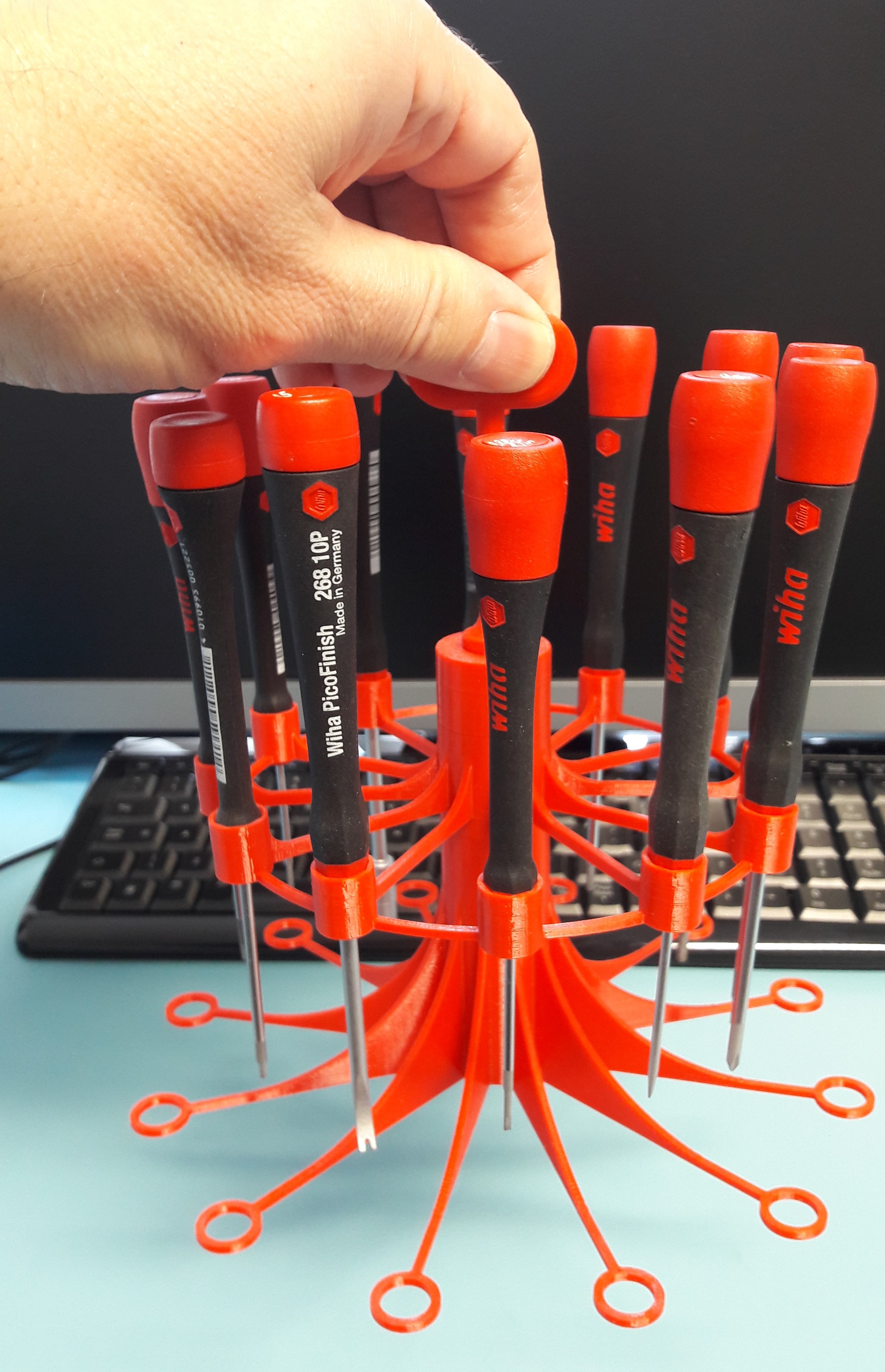 Screwdriver holder carousel Wiha by Fransiscus | Download free STL ...