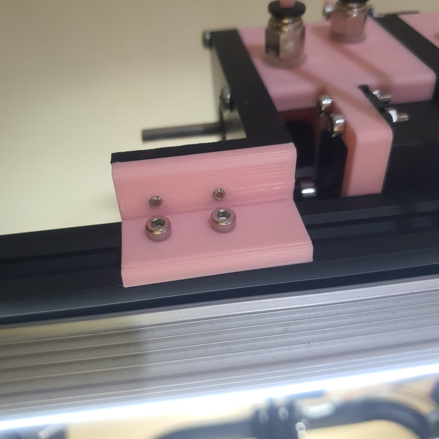 Basic Automatic Filament Switch by yoni | Download free STL model ...