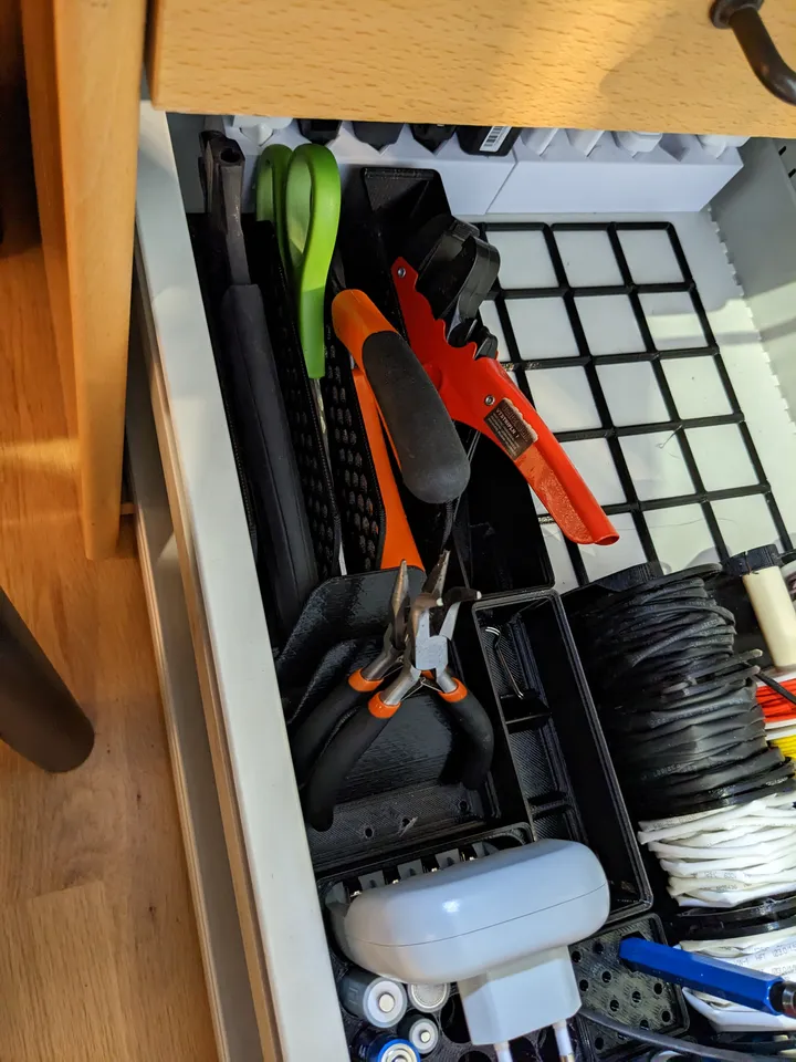 Gridfinity Wrench Plier Scissors Holder by petrepa | Download free STL ...