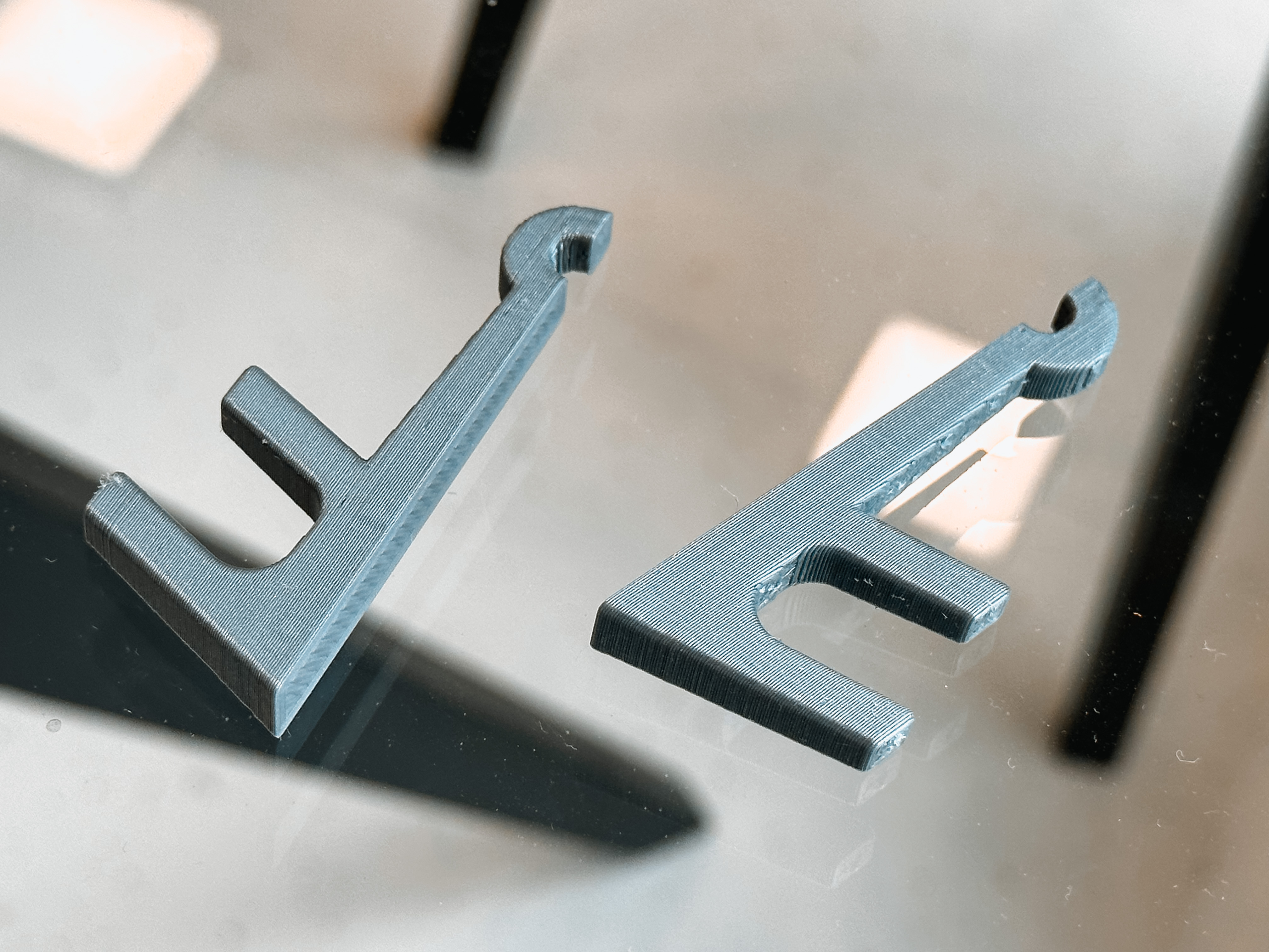 MAGNETIC ANCHOR (phone stand, keychain, hook) by Cubastic | Download ...