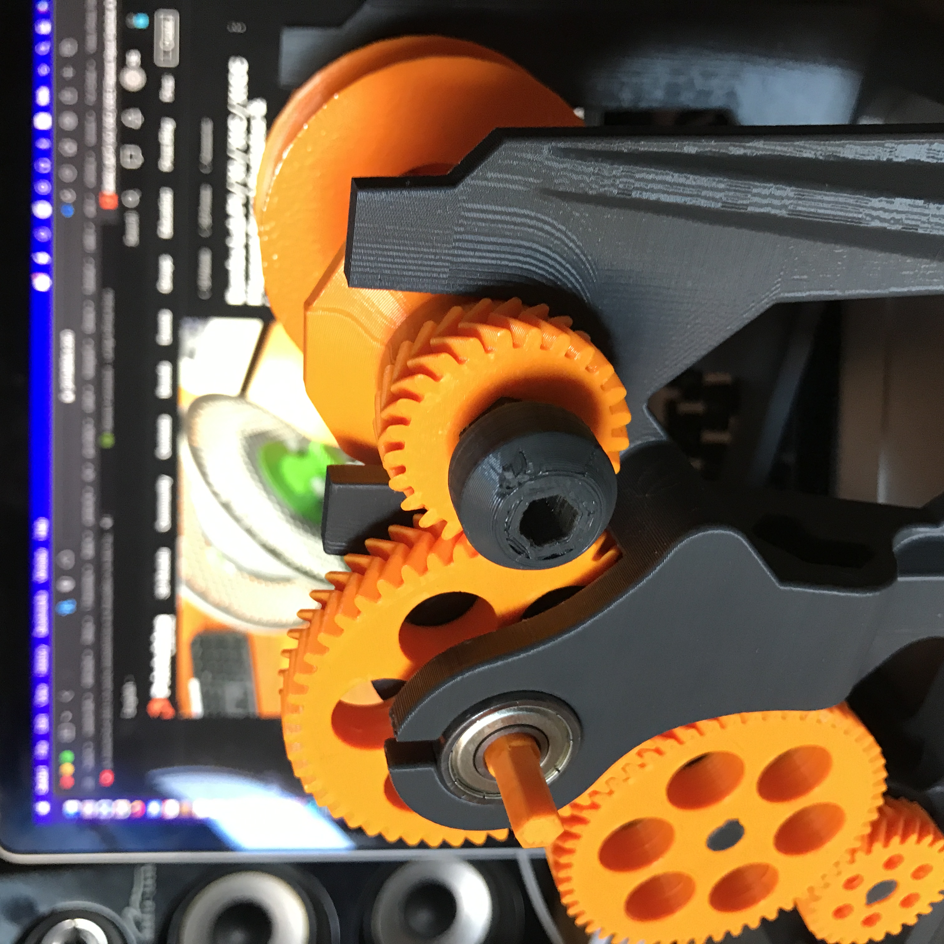 Spool Holder Axle Geared heavy load with hexagon by Captain Paris ...