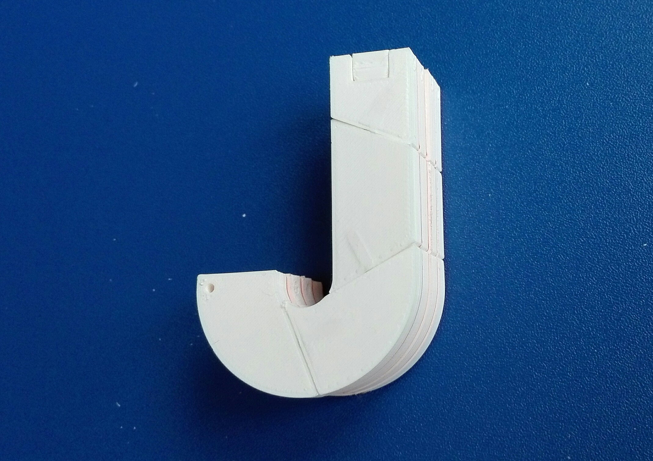 Jmenovka J by Honzal | Download free STL model | Printables.com