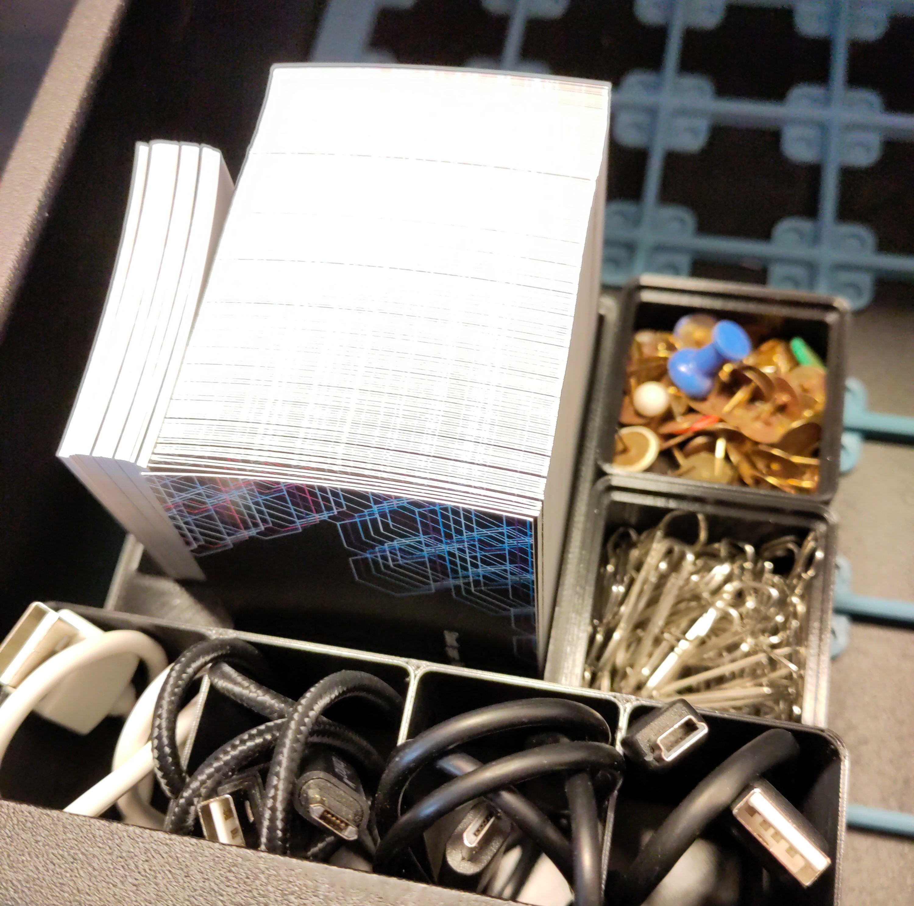 Business Card holder / storage Gridfinity 2x2 (two versions) by ...