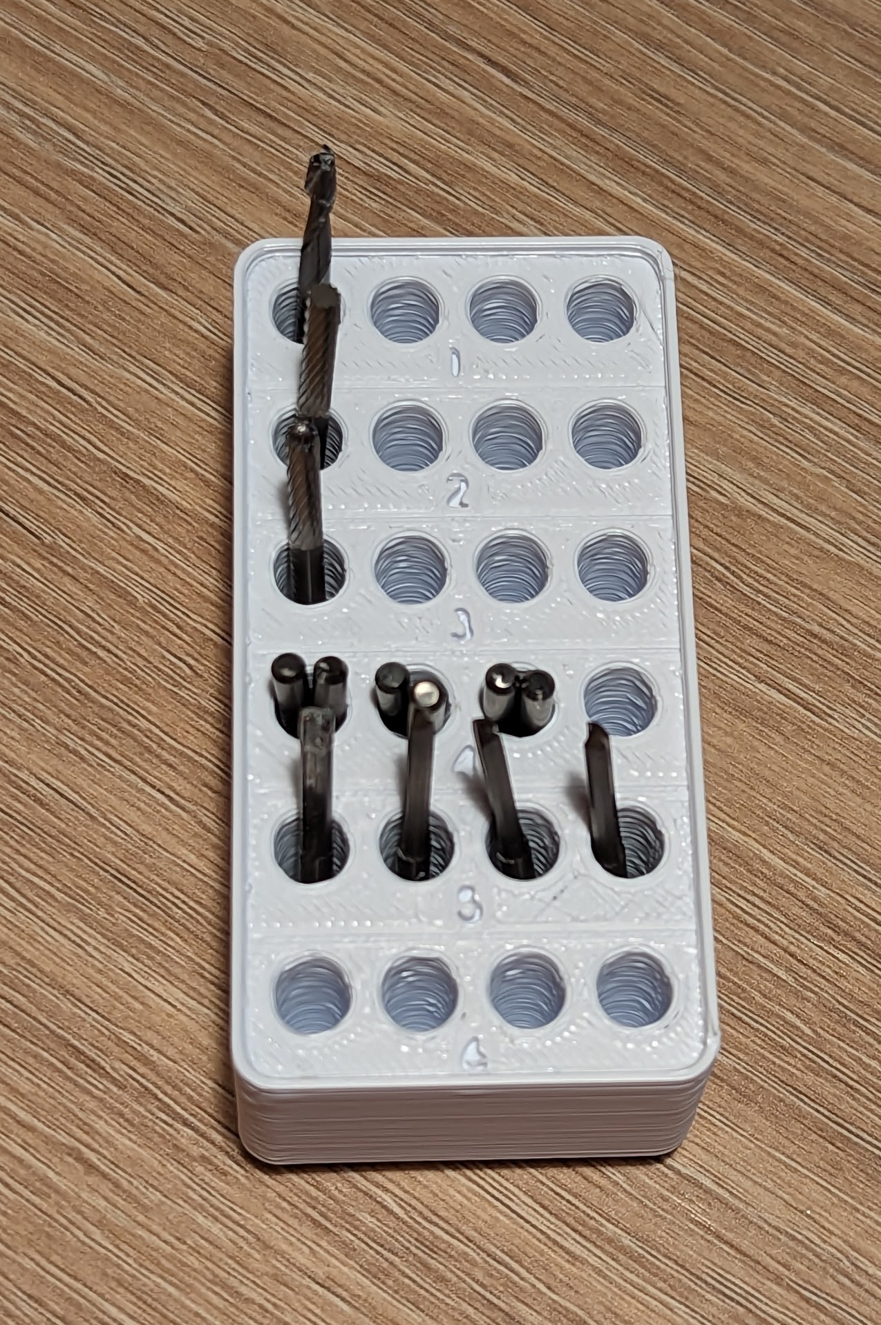 Gridfinity router bit/CNC endmill stand with tool numbers von Barebaric ...