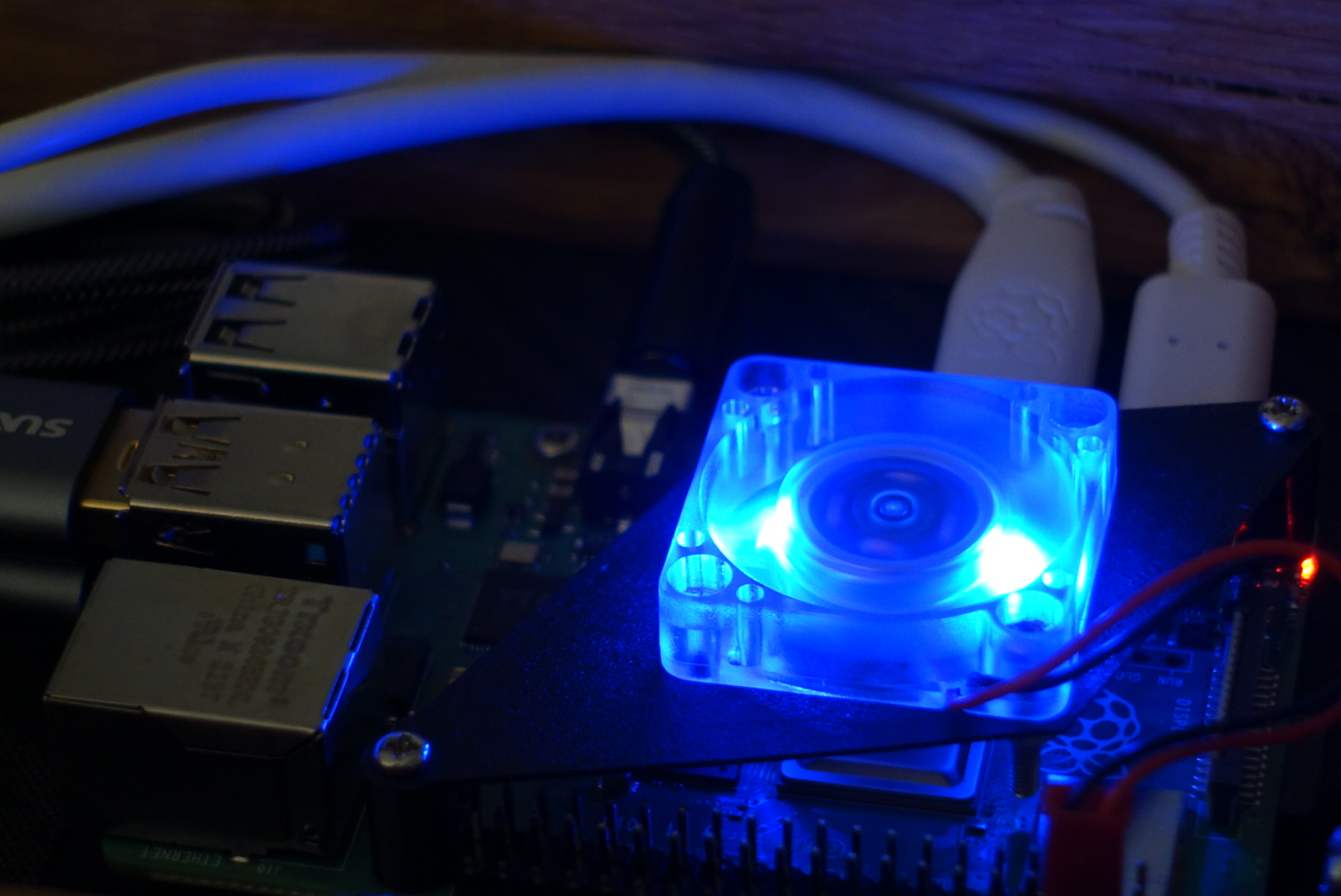 Raspberry Pi 4 Premium Pc Enclosure by Ender3Knight4 | Download free ...