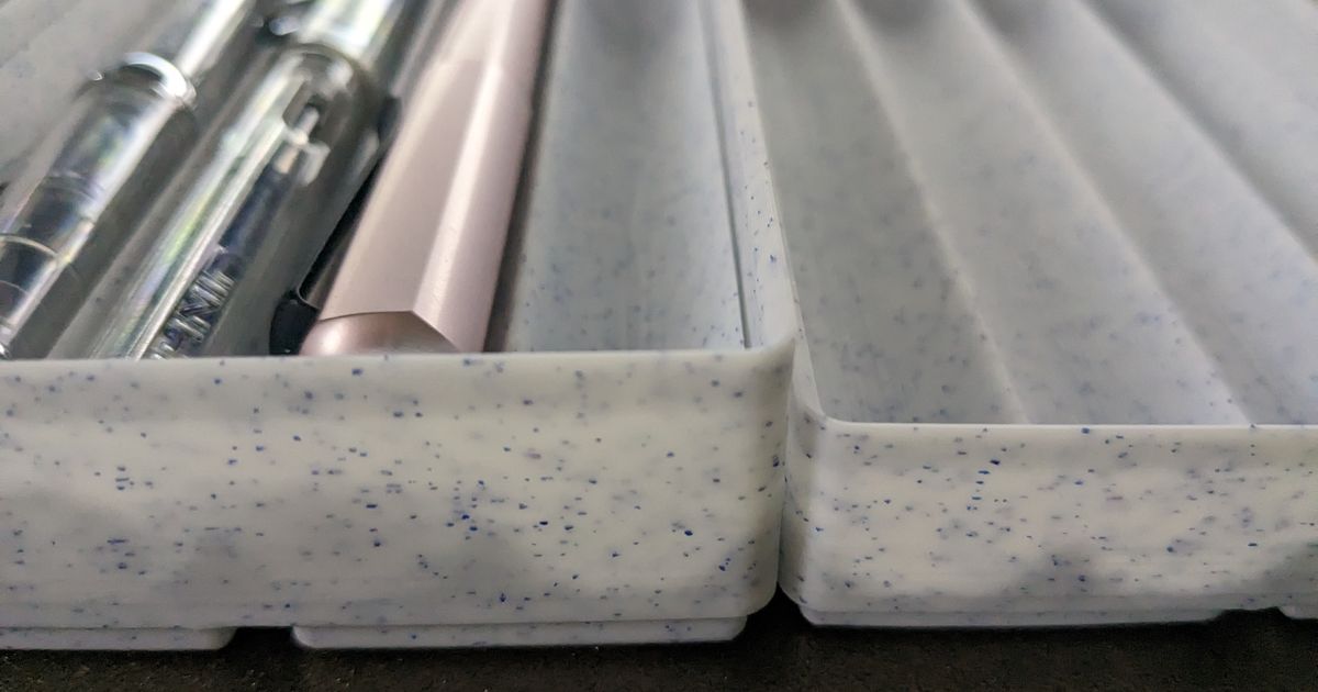 Gridfinity Pen Holder 2x4 4U by Gedoens | Download free STL model ...