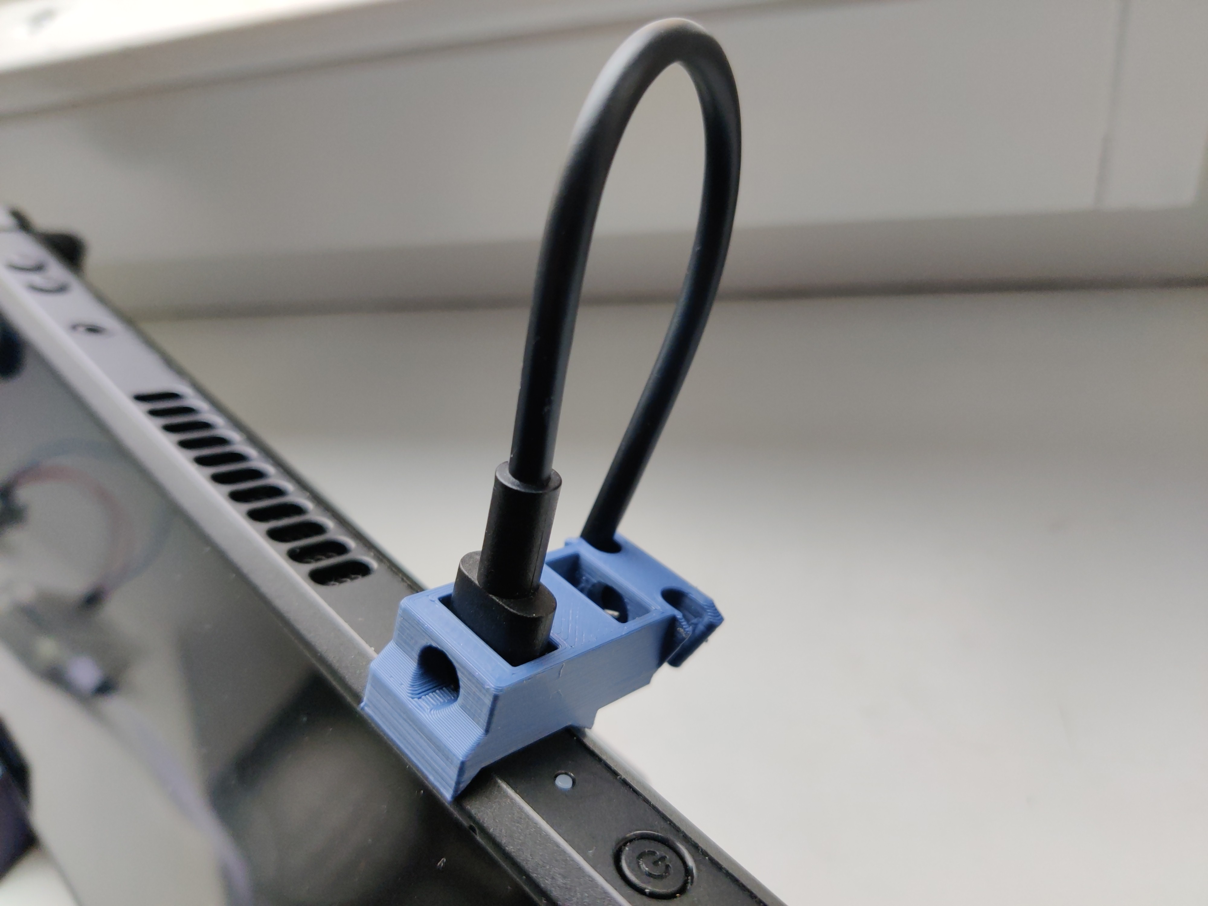 steam deck: usb-c port cable strain relief v2 by john doe | Download ...