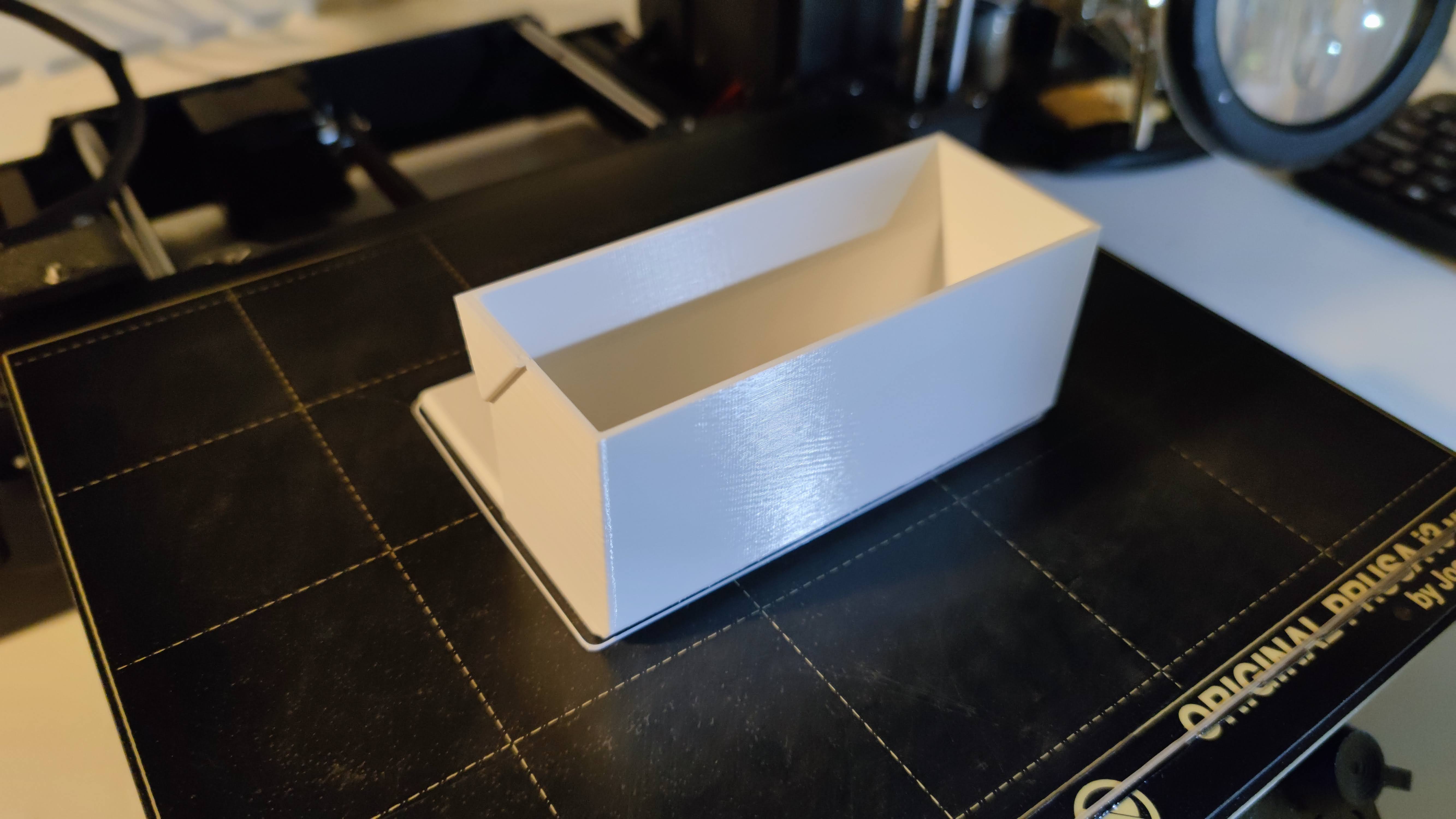 Janome 990D magnetic cloth scrap tray by Mixi | Download free STL model ...