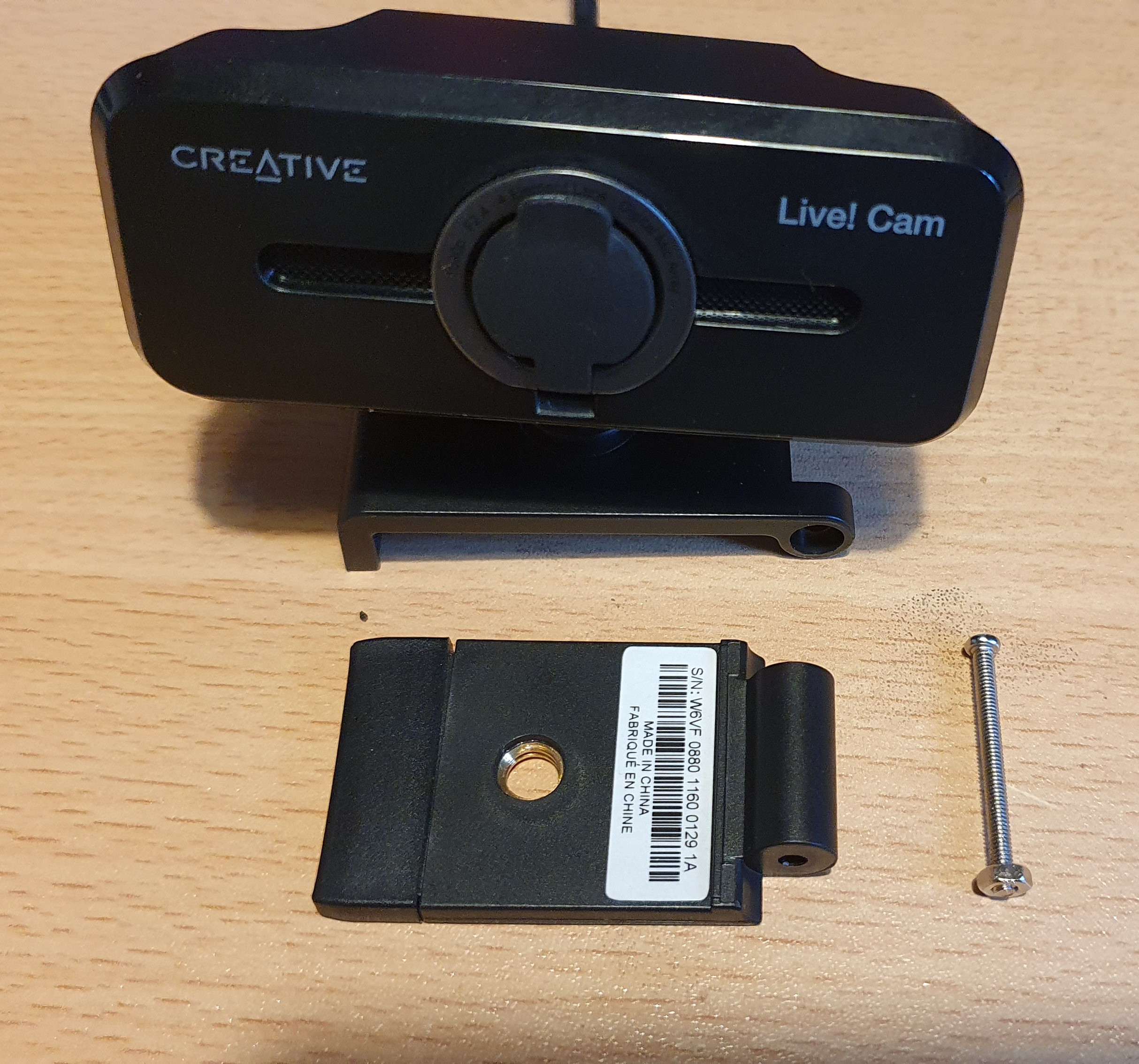 Creative Live! Cam 2020 extrusion mount by lgcproductions | Download ...