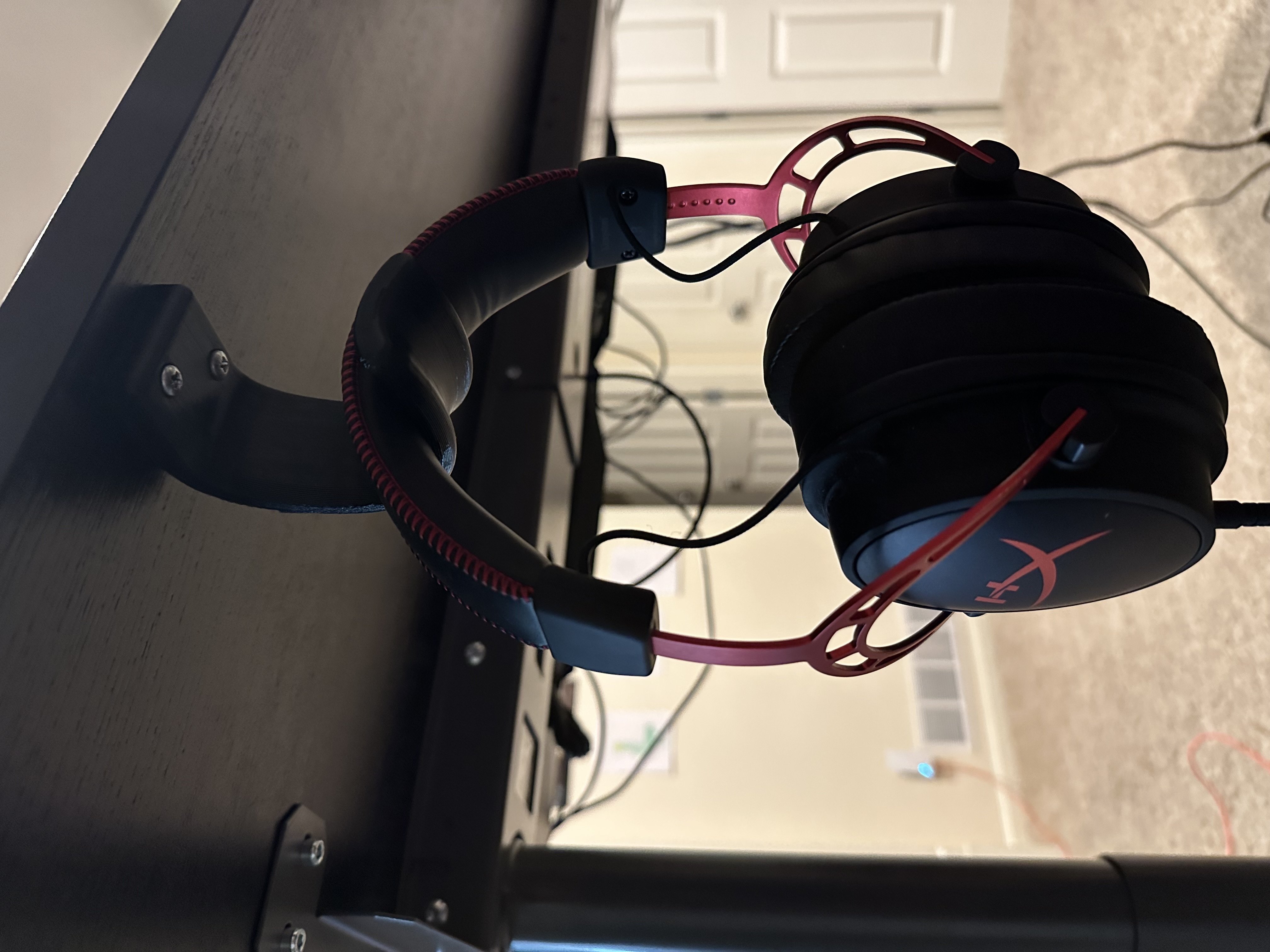 IDÅSEN Table Hanging Headset Holder by LyricPants | Download free STL ...