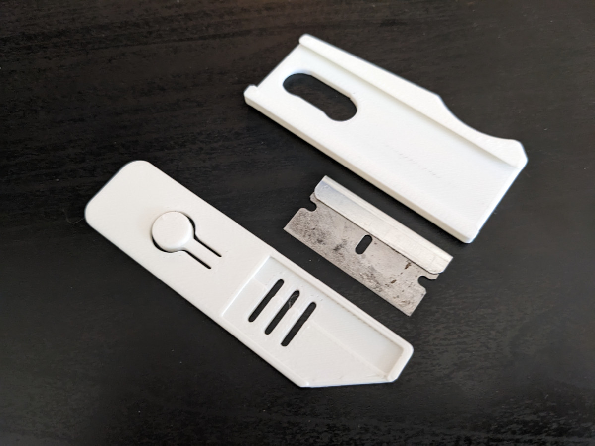 Retractable Single-Edge Razor Box-Cutter v2 by engineererrant ...