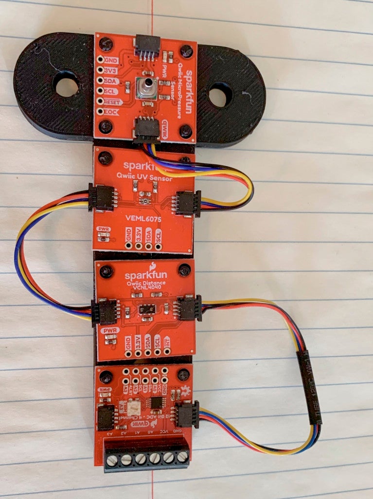 8020 Mount for Sparkfun Qwiic Modules using pegs by NotLikeALeafOnTheWind | Download free STL ...
