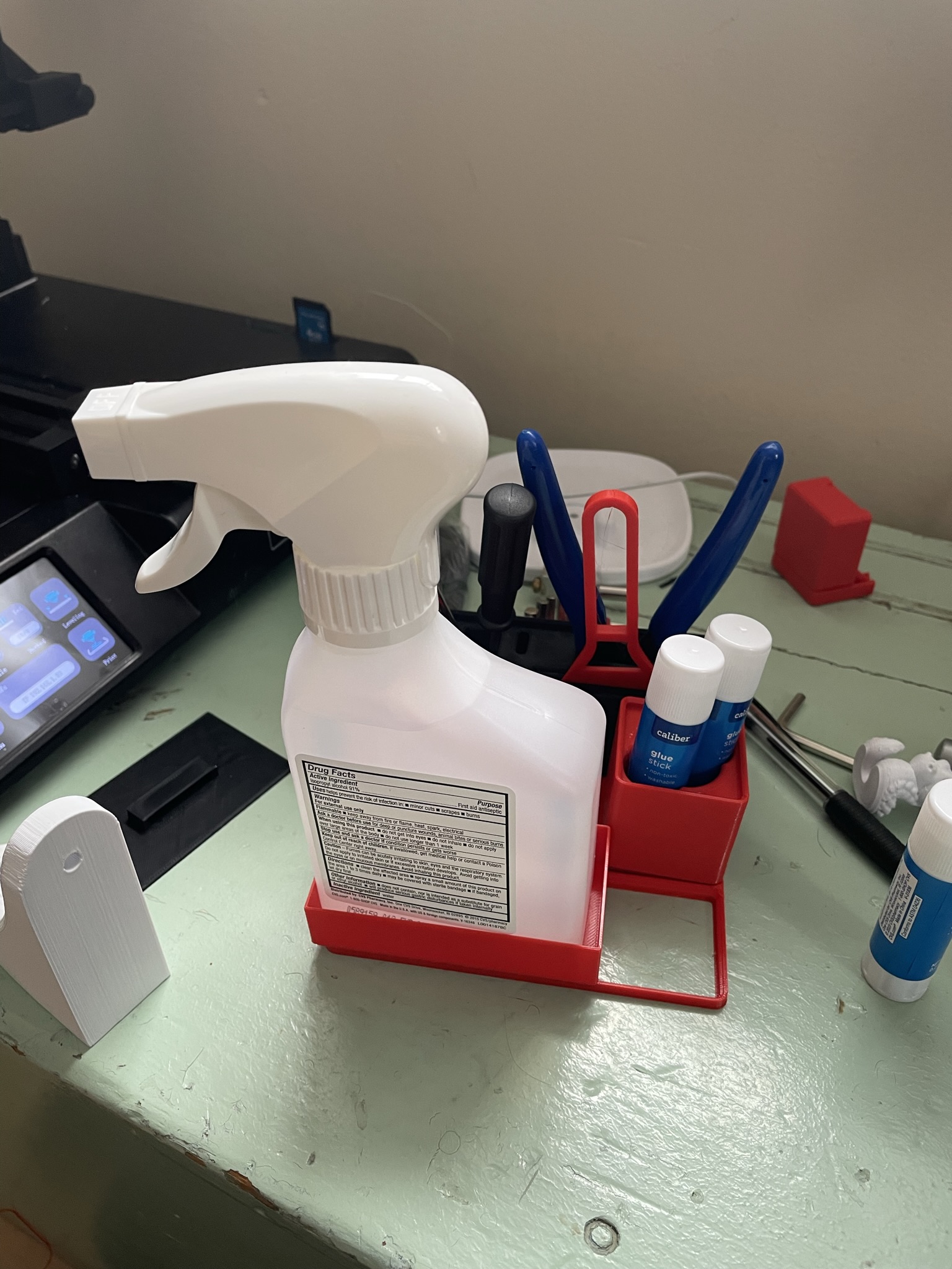 Gridfinity IPA Spray bottle holder V1 by Astro | Download free STL ...