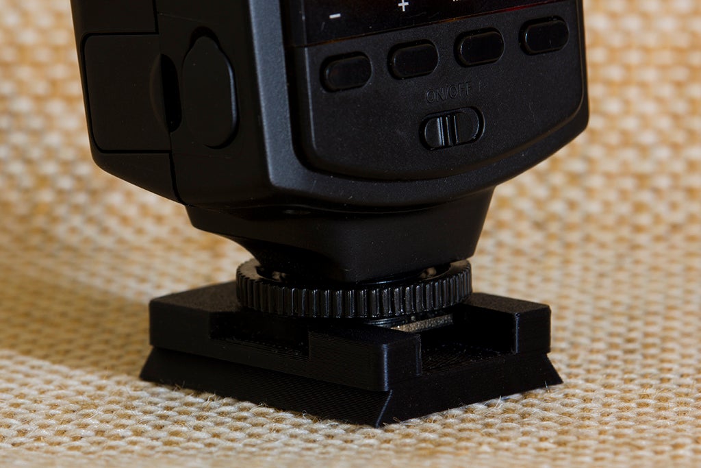 Flash quick release mount by Chris Dee | Download free STL model ...