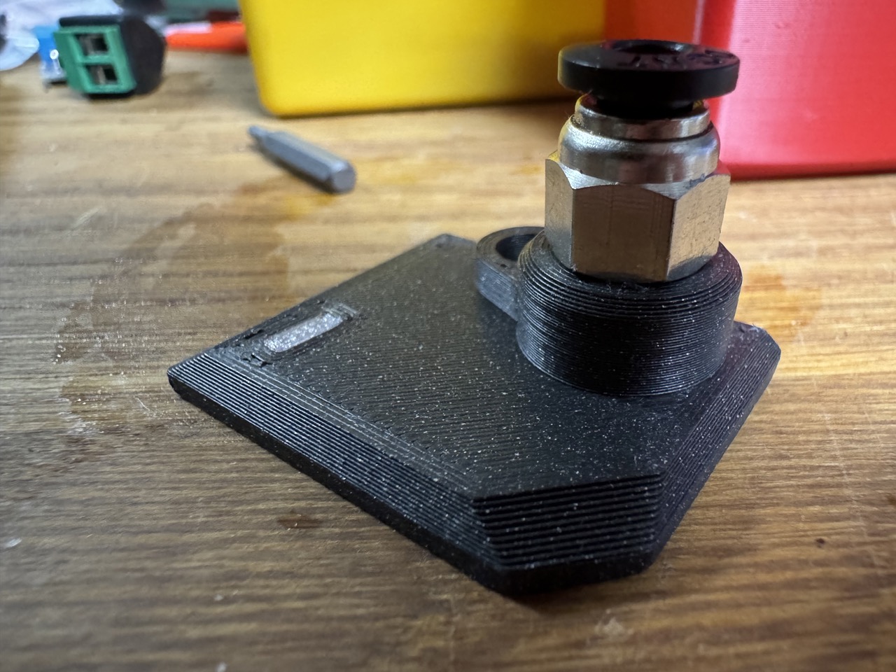 BearExxa Filament Sensor Cover with LED by Rene | Download free STL ...