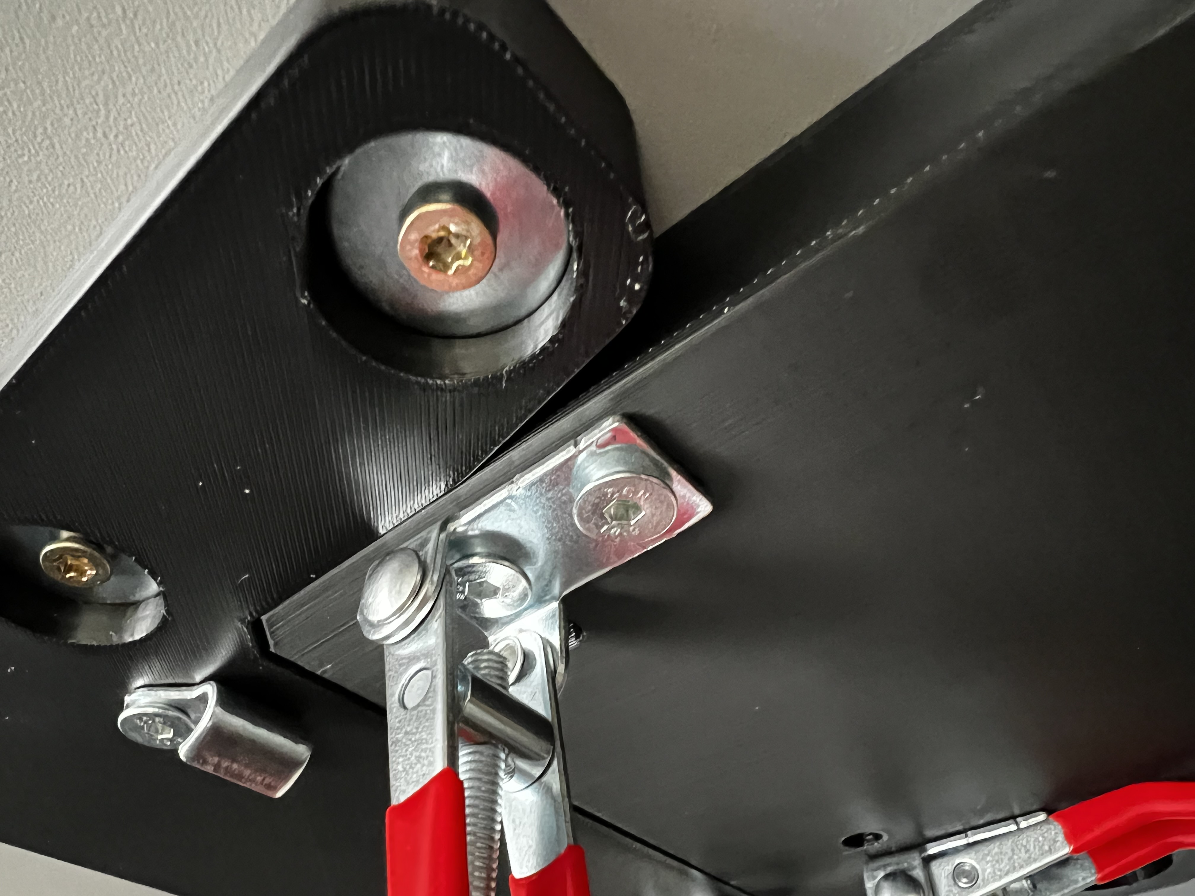 FANATEC DD Wheelbase table mount holder by tonitom | Download free STL ...
