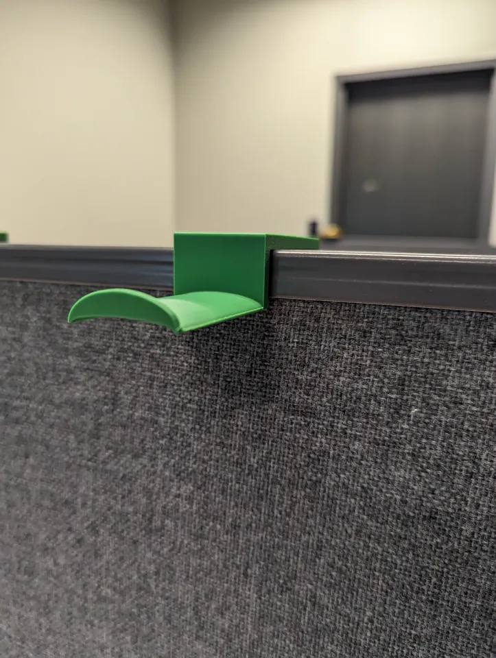 Cubicle Headset Hanger by Michael | Download free STL model ...