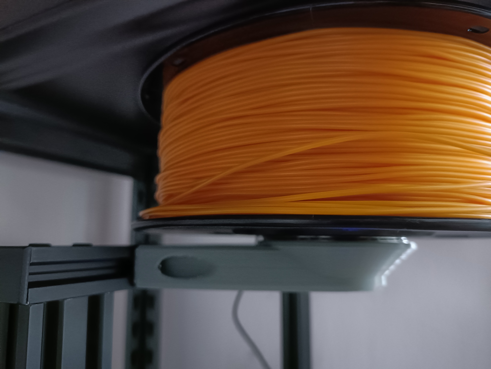 Lie Flat Filament Spool Holder (with bearing) by Zer0s | Download free ...