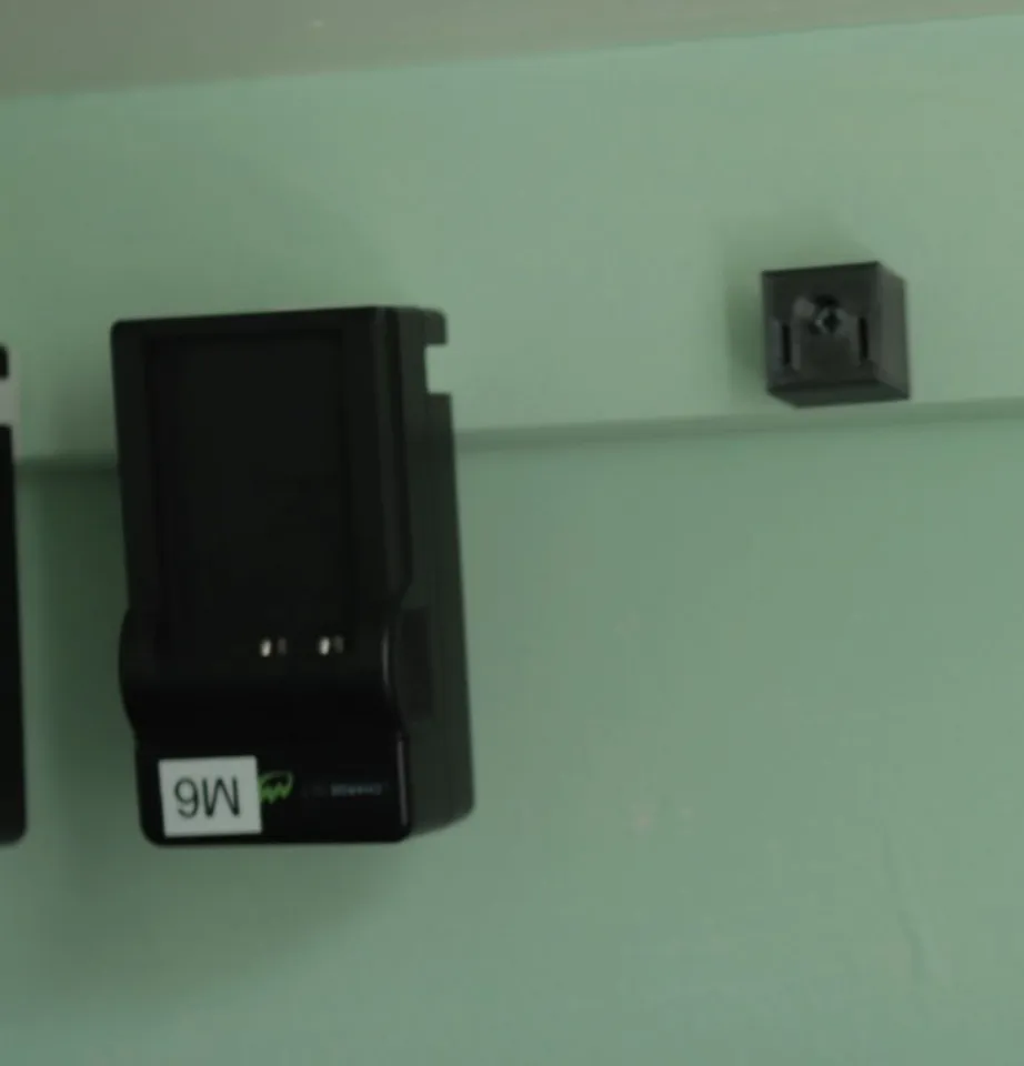 power adapter wall mount by Philly Hot | Download free STL model ...