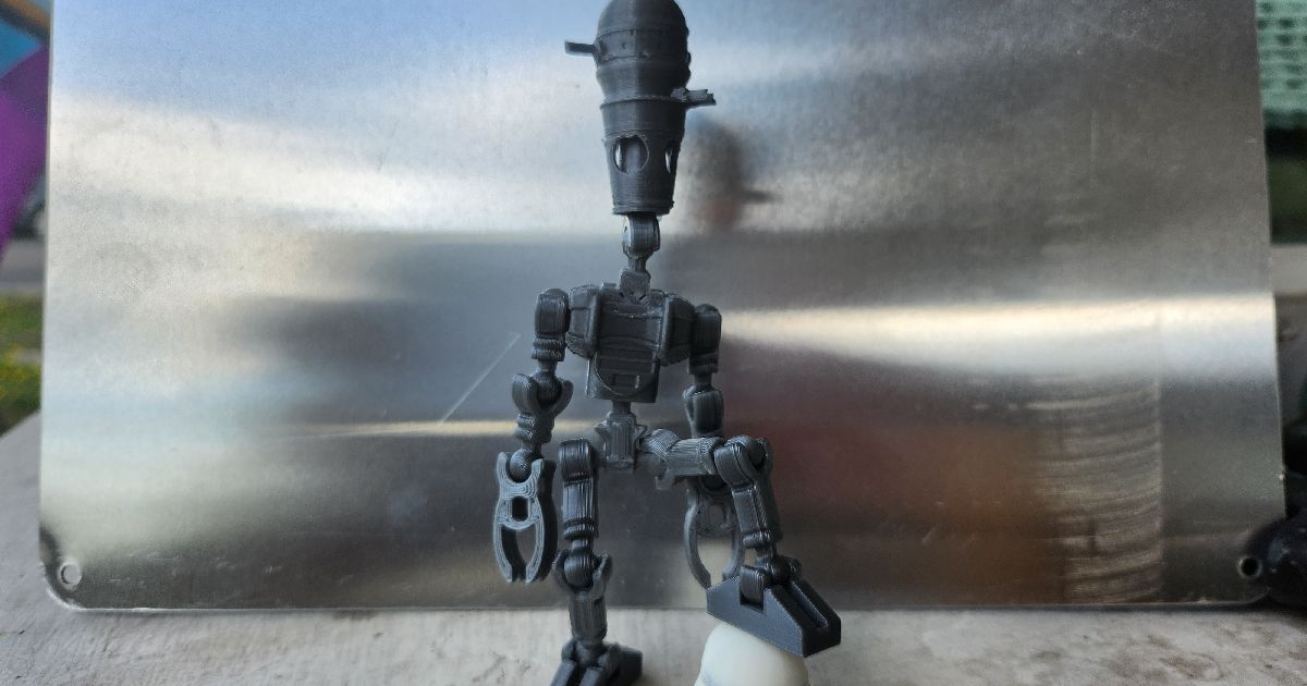 Mini 13 - IG11 -Assassin Droid by ChettiTheYeti | Download free STL ...