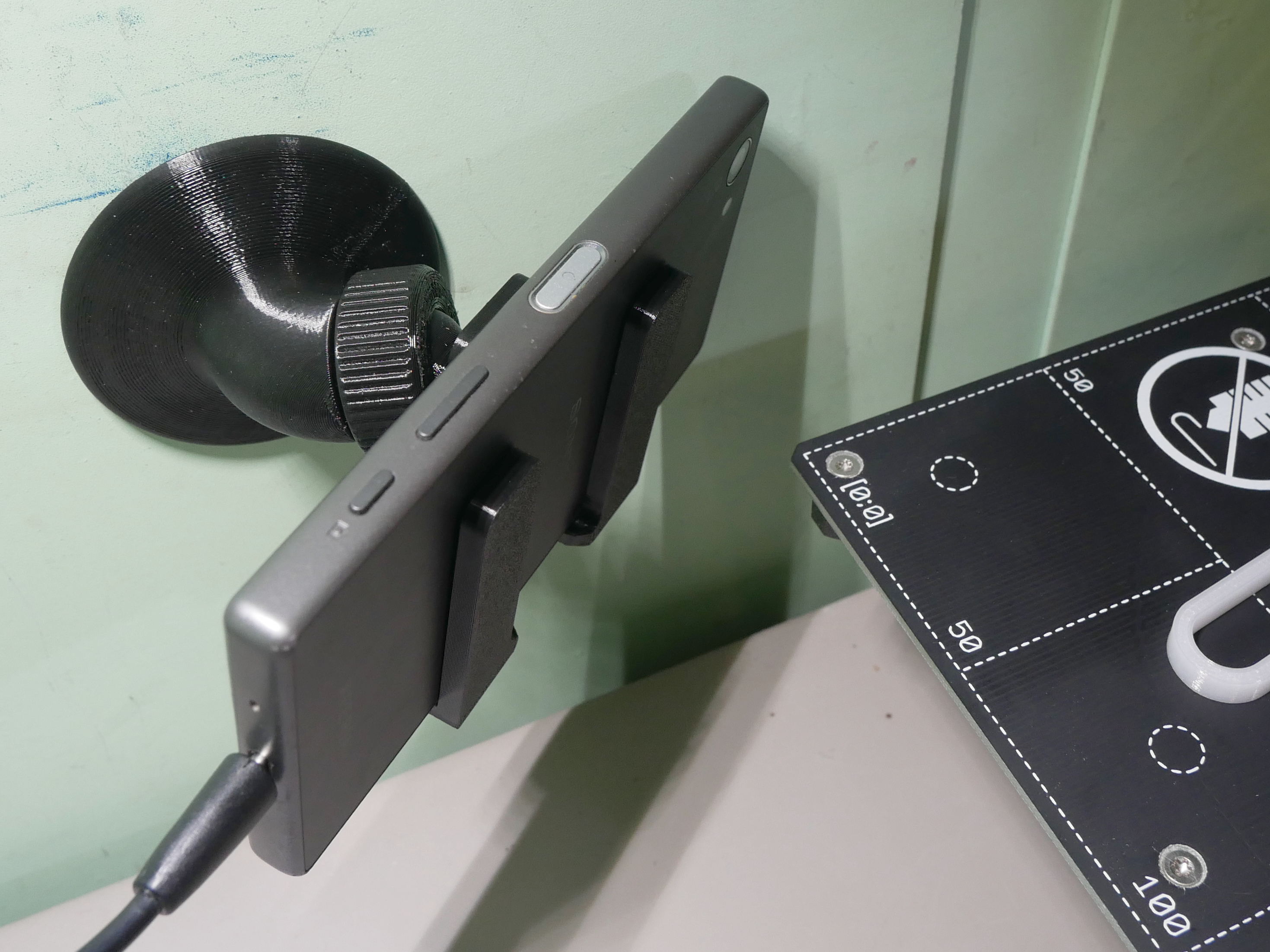 Magnetic Phone Camera Mount by Johegy | Download free STL model ...