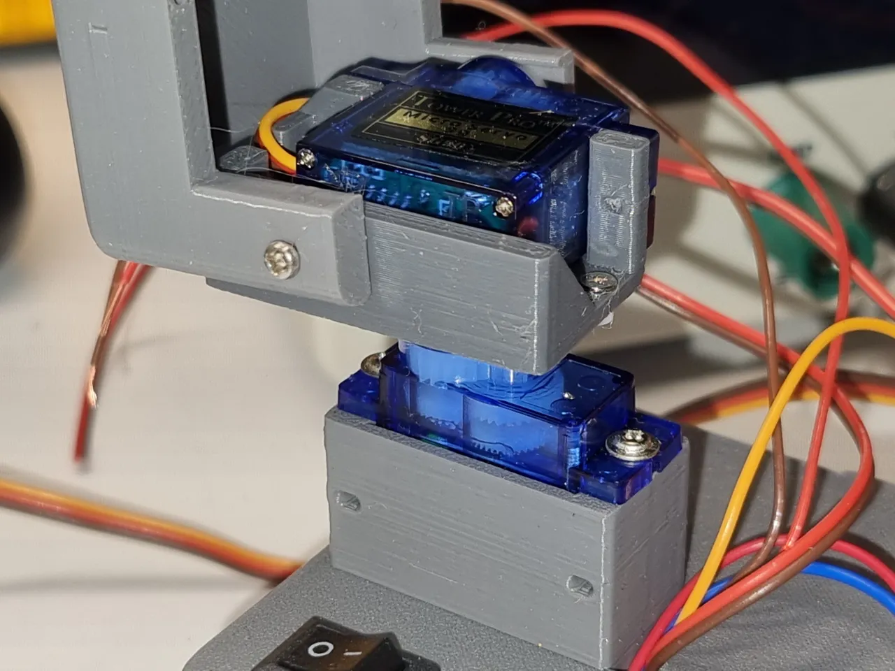 Pan tilt for SG 90 servo by Sica | Download free STL model | Printables.com