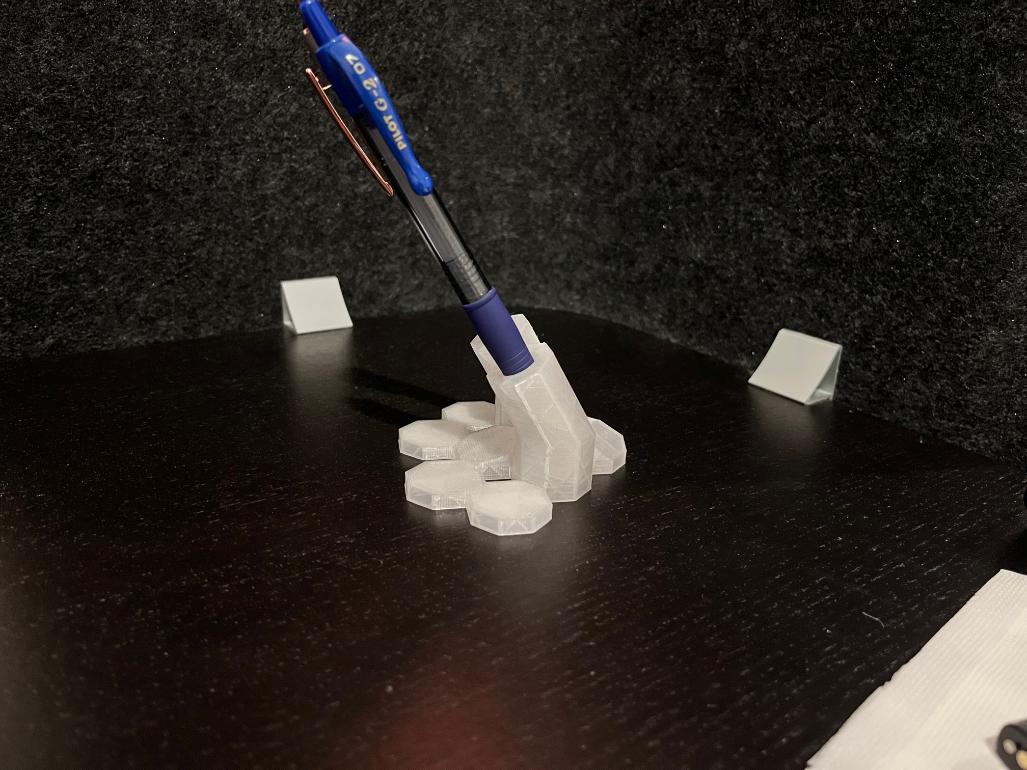 Low Poly Pen Holder by Ubiquities | Download free STL model ...