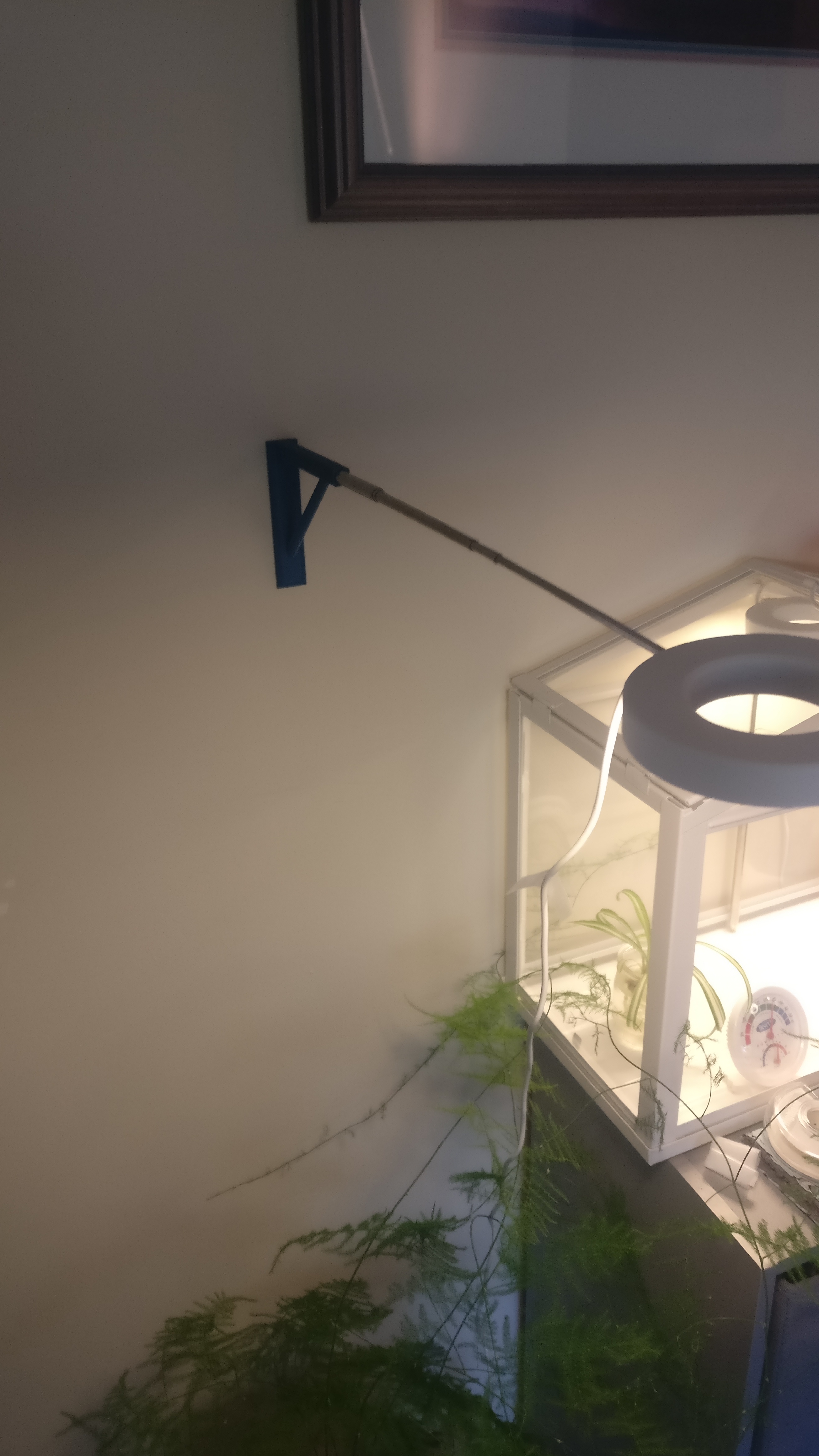 Grow Light Wall Bracket by Jonathan Parkes | Download free STL model ...