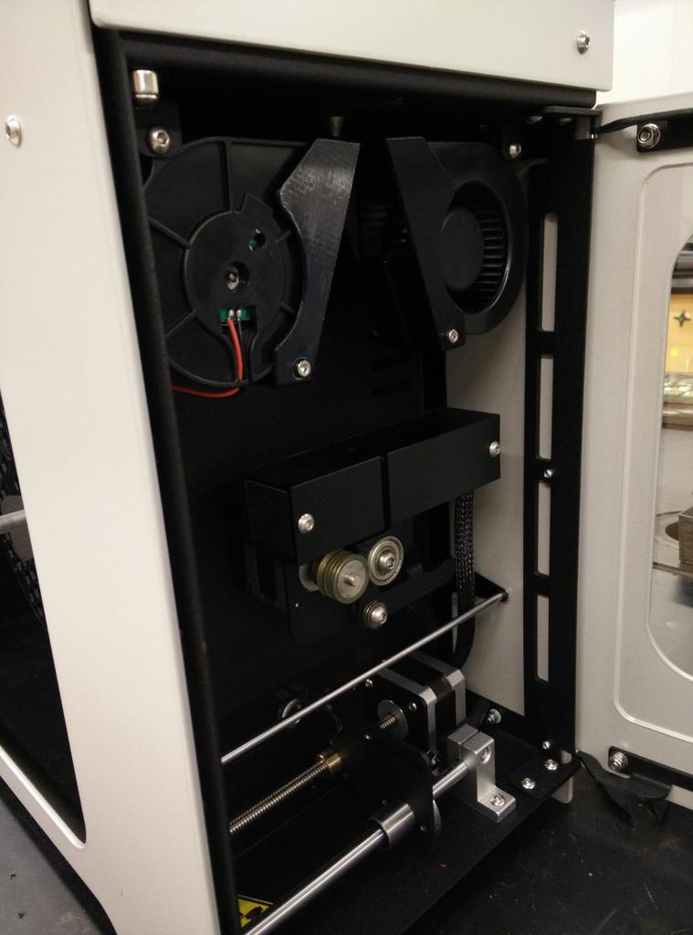 3devo Extruder 75mm Blower Fan Shroud by hnzxdv | Download free STL ...