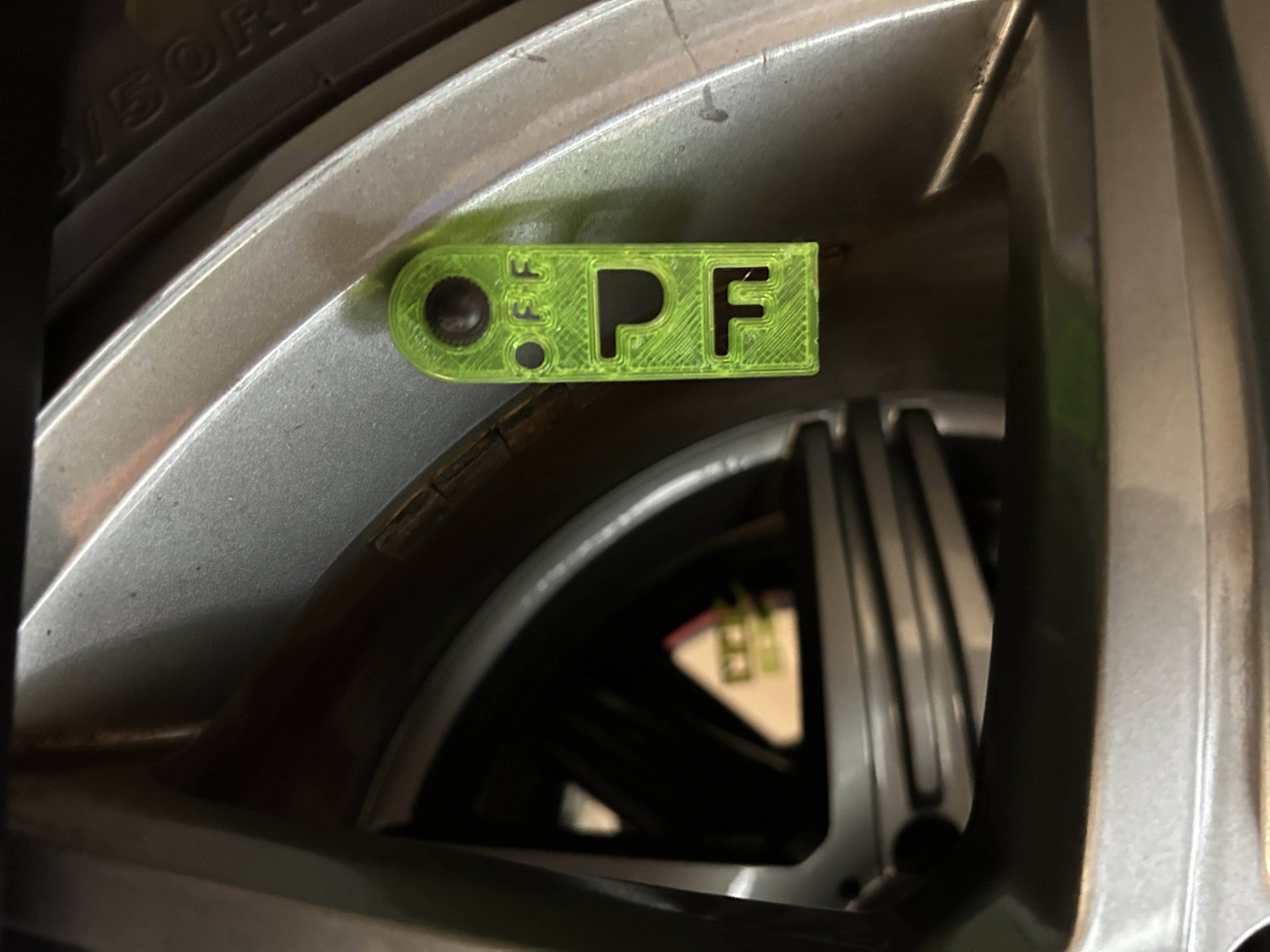 Car Tire Storage Tags (Remix) by FunctionalPrintGuy | Download free STL ...