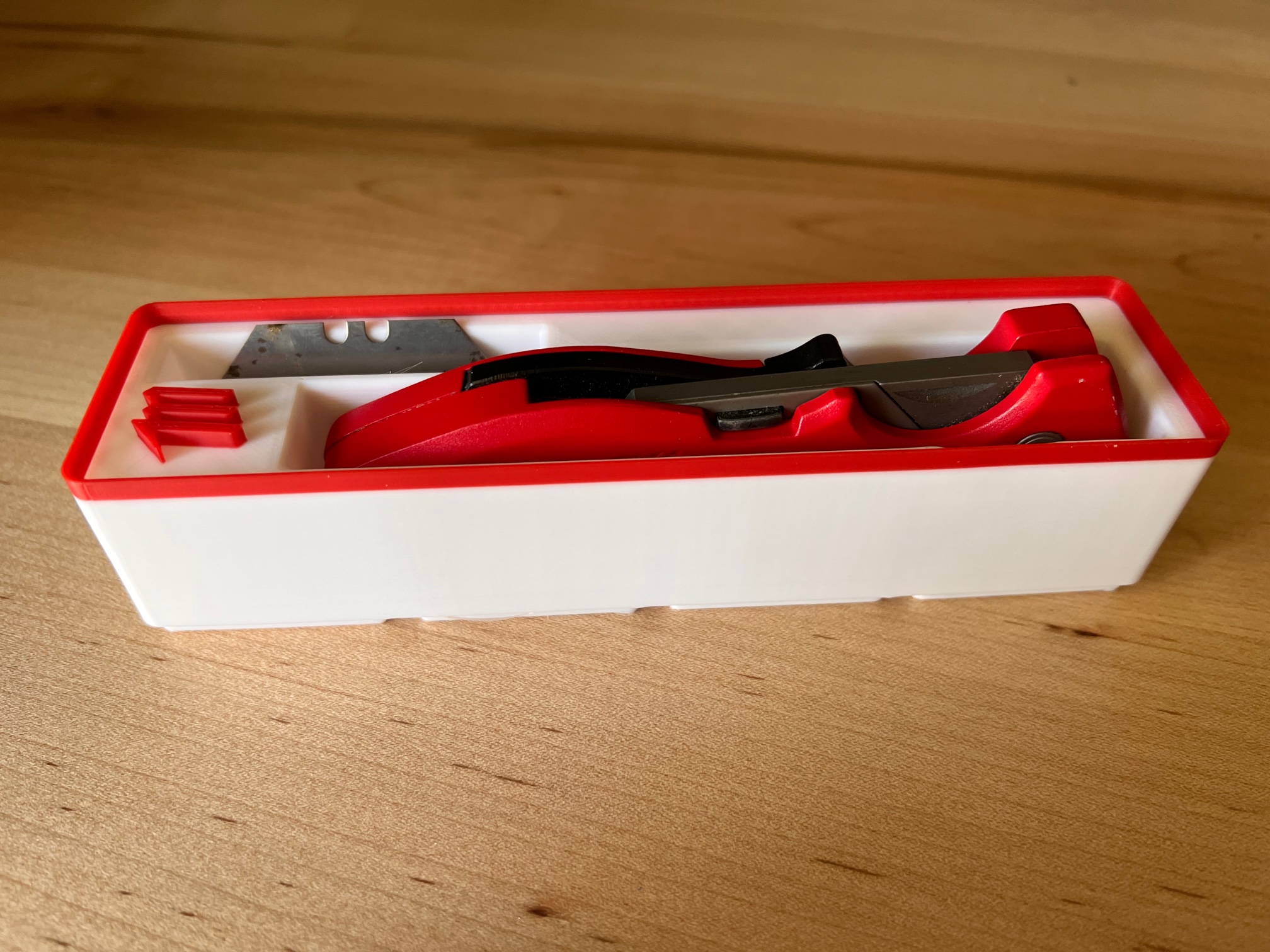 Gridfinity Milwaukee FastBack II knife holder by Zeeker | Download free ...