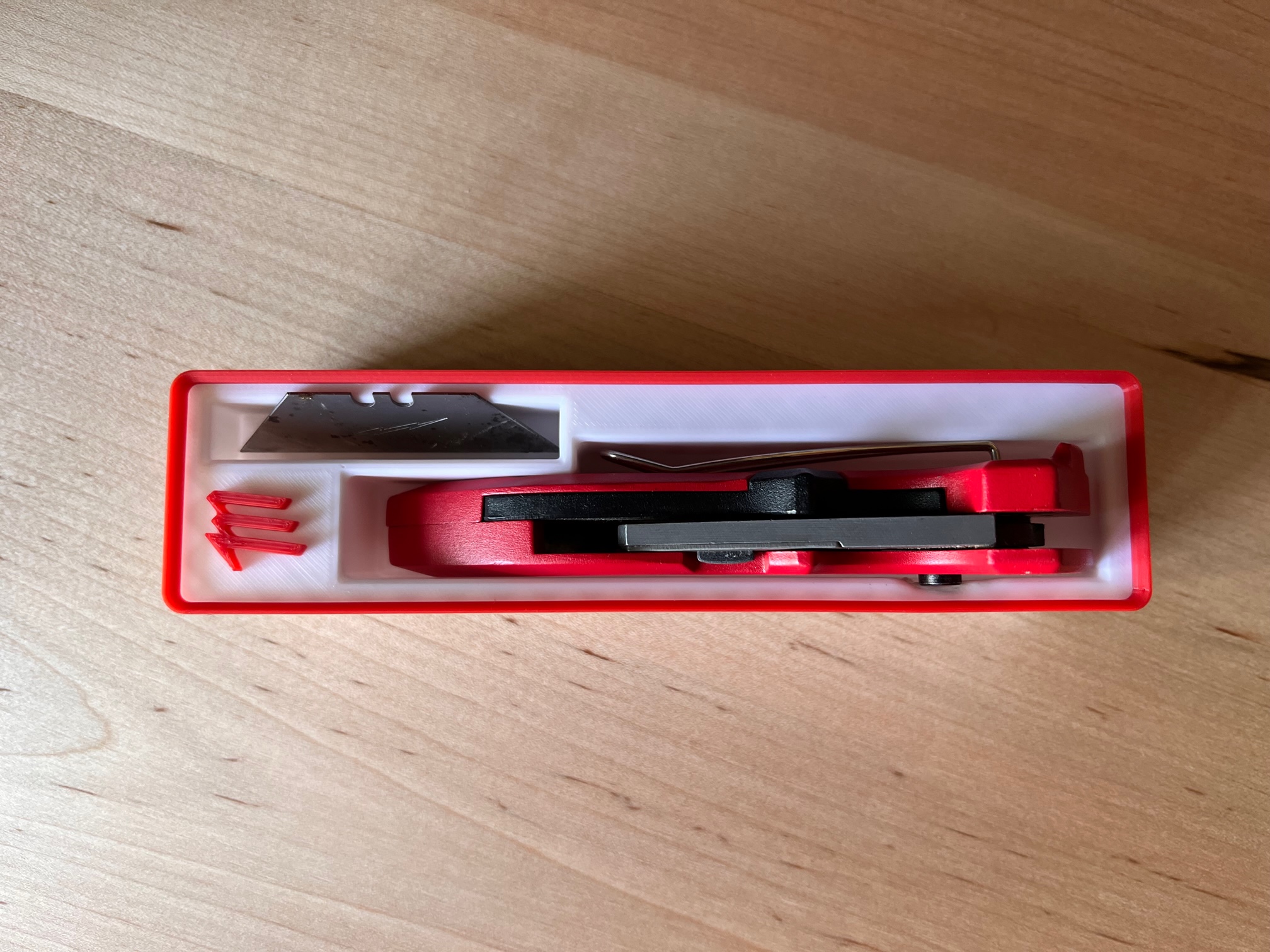 Gridfinity Milwaukee FastBack II knife holder by Zeeker | Download free ...