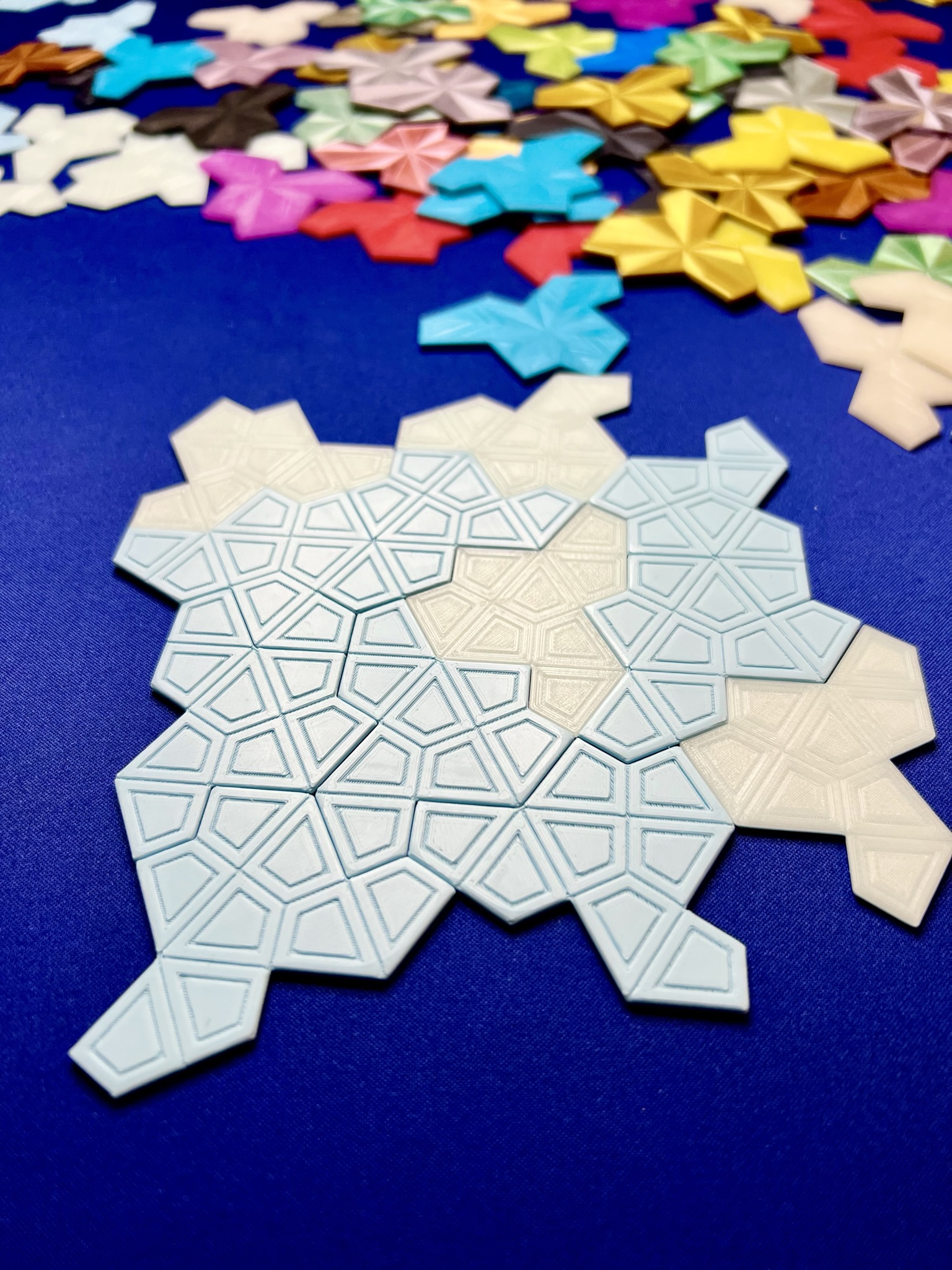 Flying Kites - Einstein Tile Game by PieSupplies | Download free STL ...