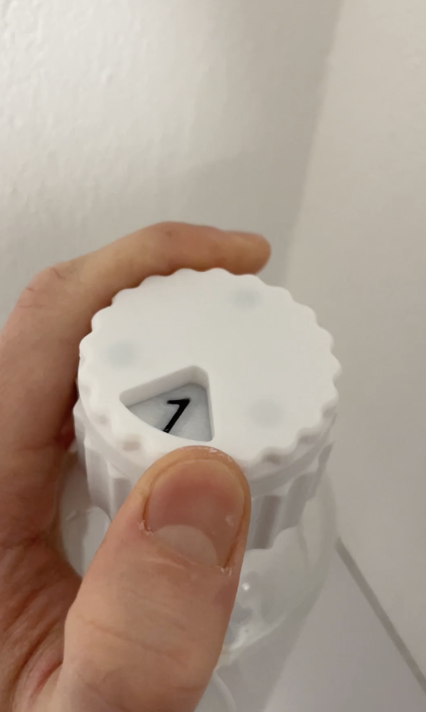 Bottle counter / Water tracking by Tibor_Design | Download free STL ...