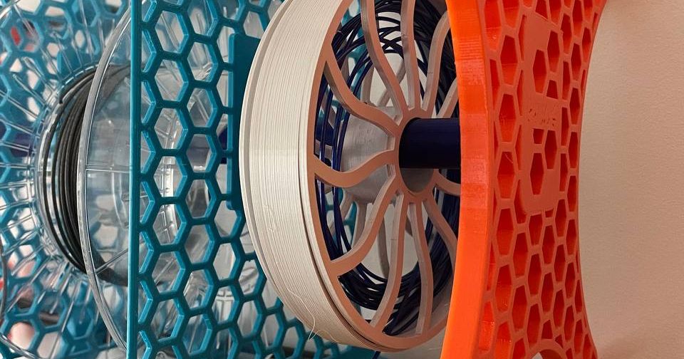 SPOOL FOR RECYCLED FILAMENT by xuss46 | Download free STL model ...