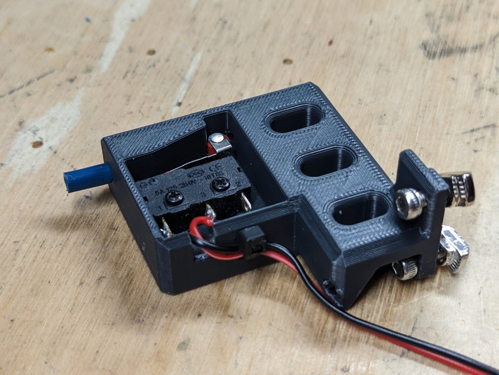 Top Mount Filament Runout Sensor for Voron V2/Trident by Jeff ...