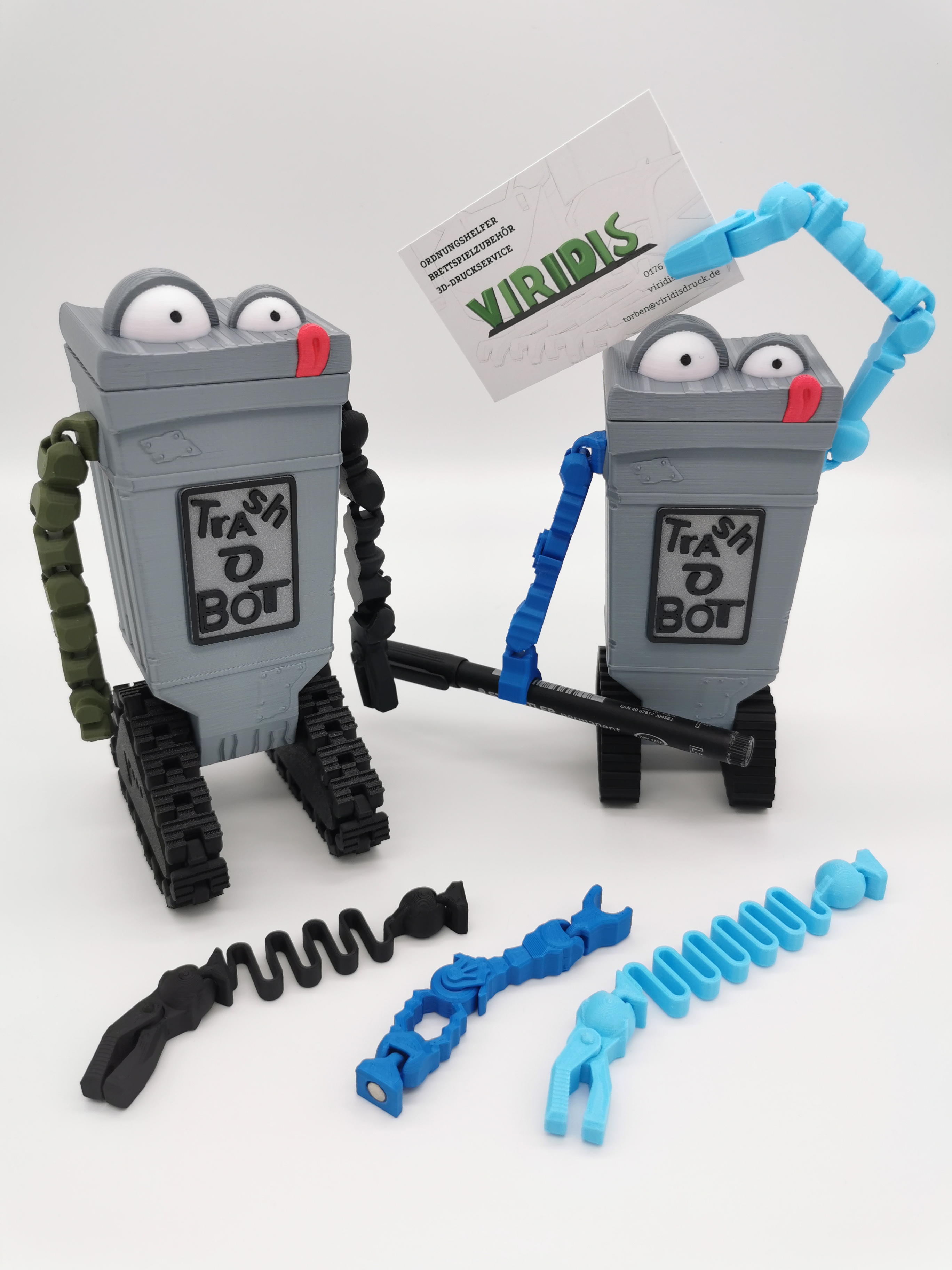 Trash O Bot Carterpillar with magnetic arms by viridisdruck.de ...