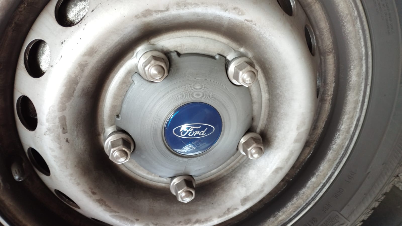 Hub Cup for Ford Tourneo Custom / Transit winter wheels by pietrocarne ...