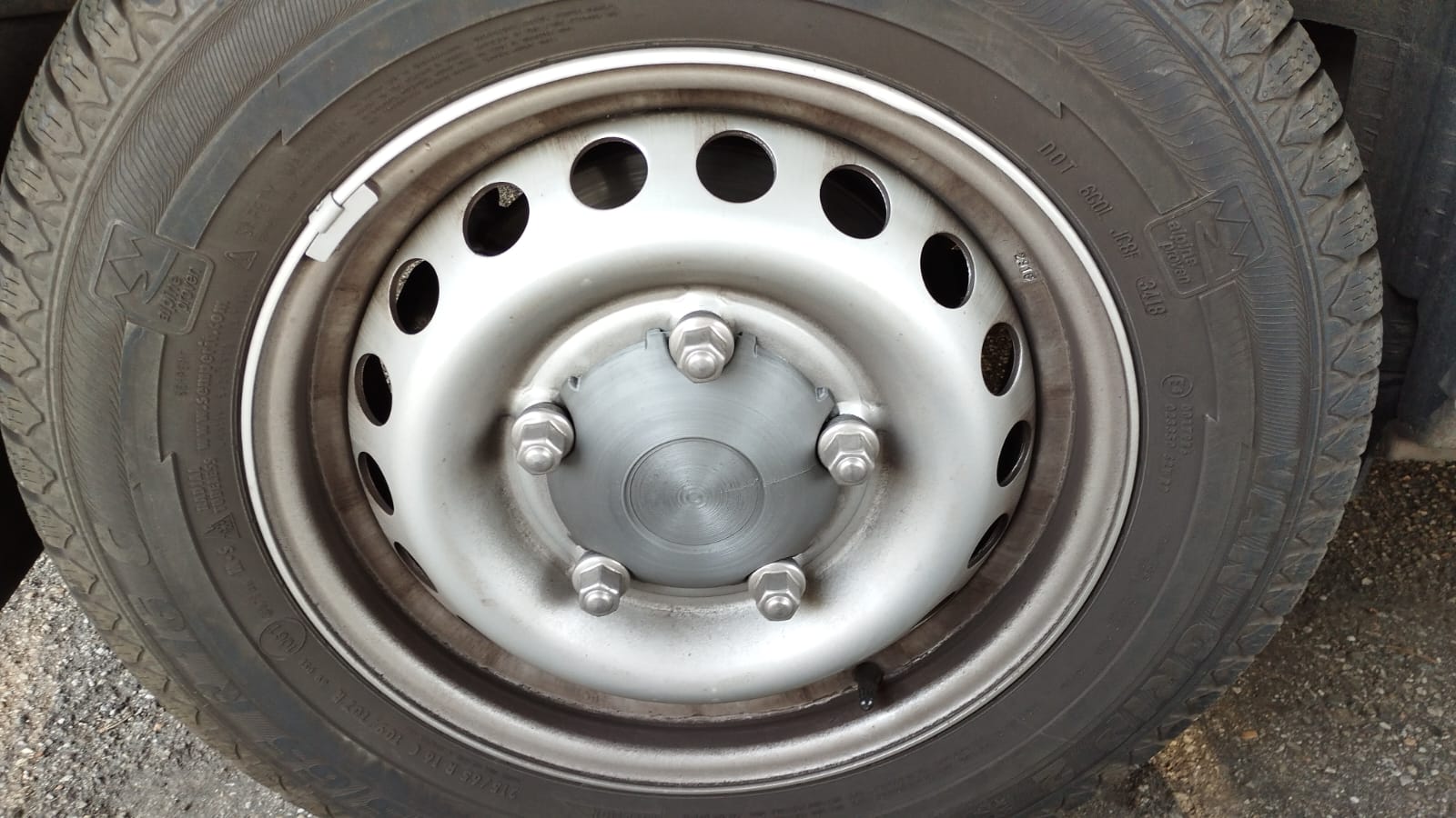 Hub Cup for Ford Tourneo Custom / Transit winter wheels by pietrocarne ...