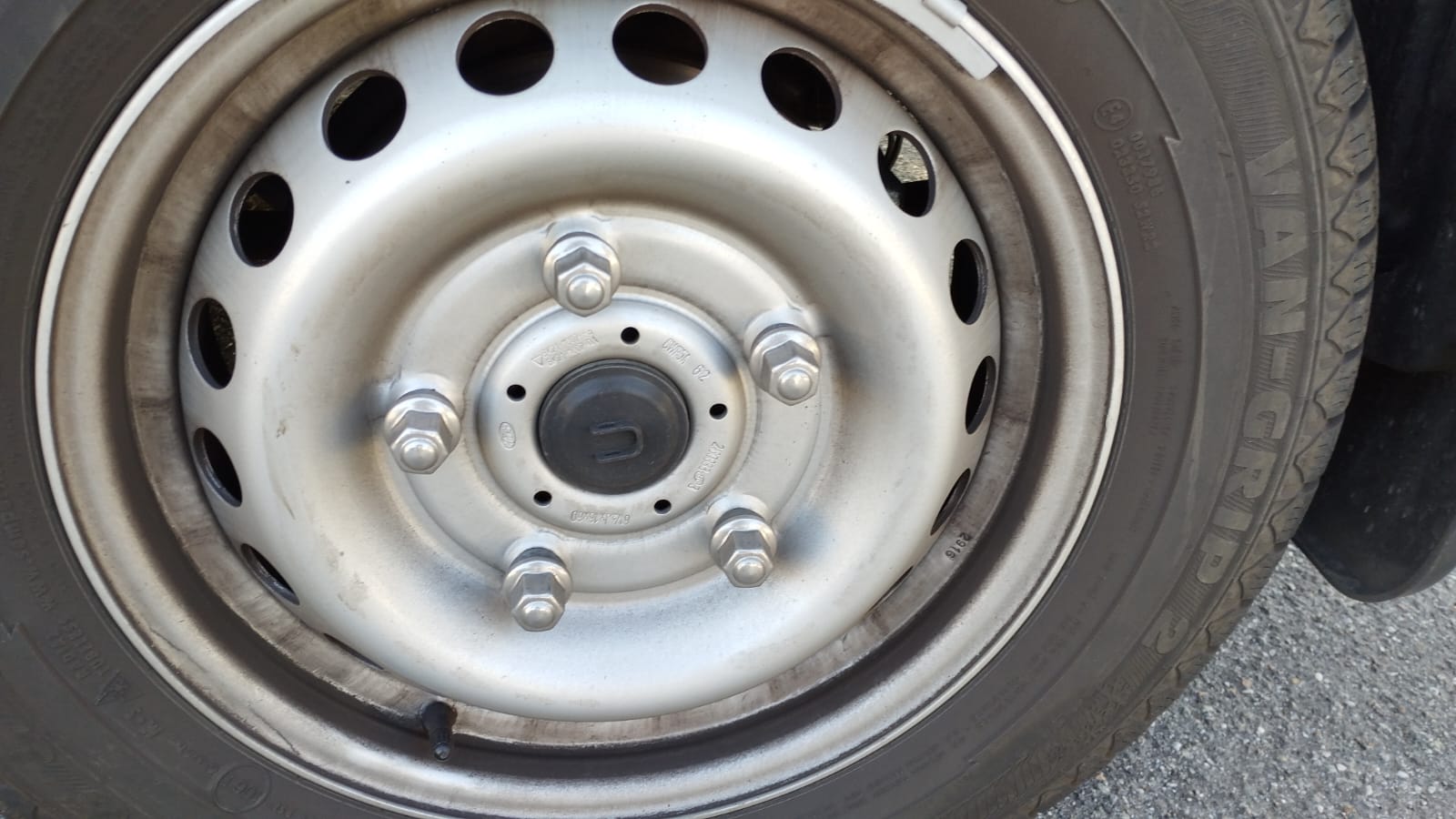 Hub Cup for Ford Tourneo Custom / Transit winter wheels by pietrocarne ...