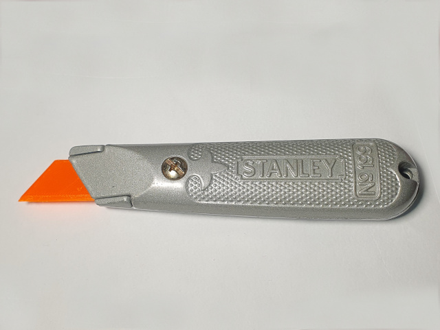 Stanley knife blade mockup by Waebis-Lab | Download free STL model ...