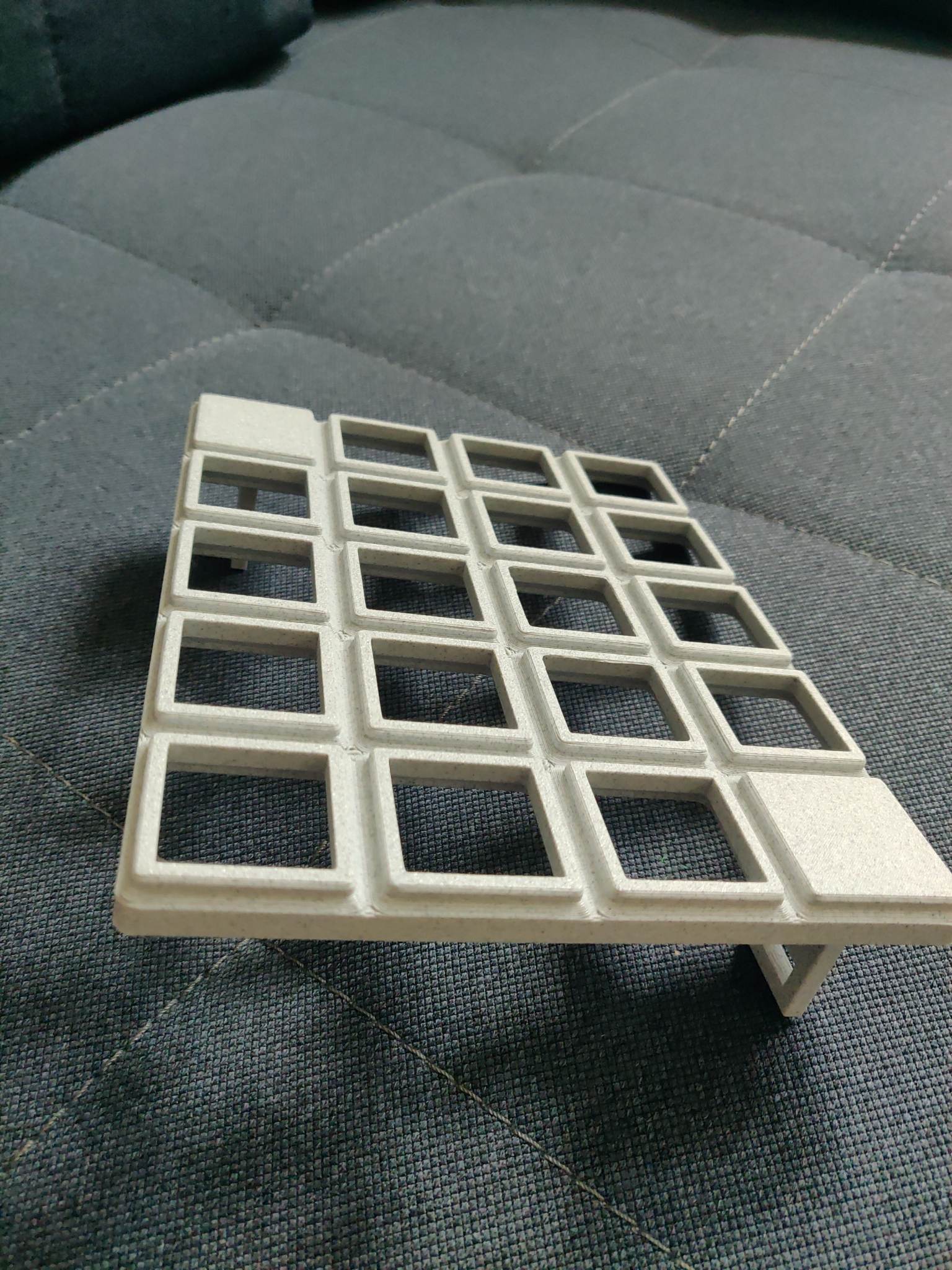 Gridfinity fully stacking tray by Ciffer | Download free STL model | Printables.com