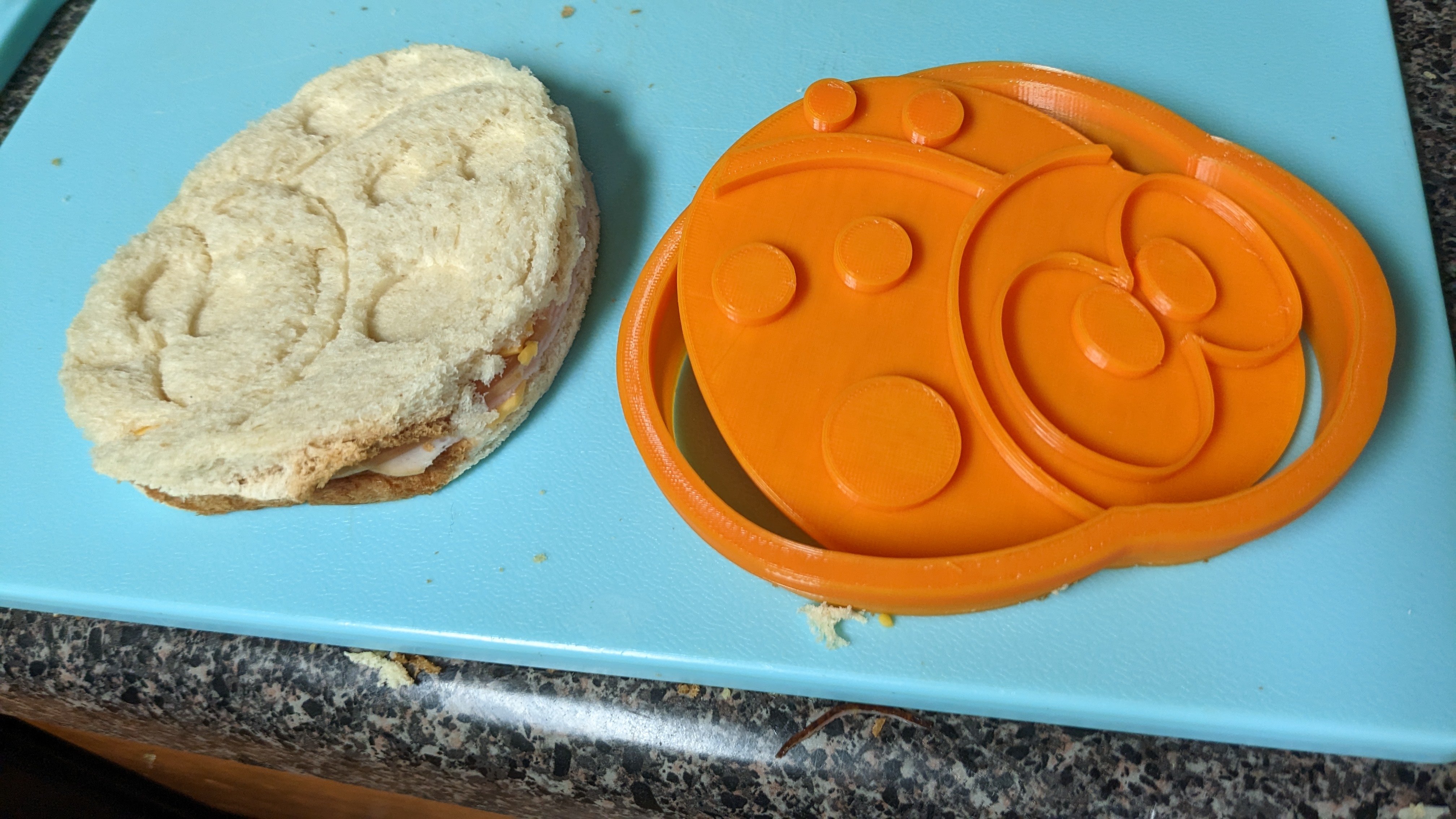 Ladybug Sandwich Cutter by ndowdy00 | Download free STL model ...