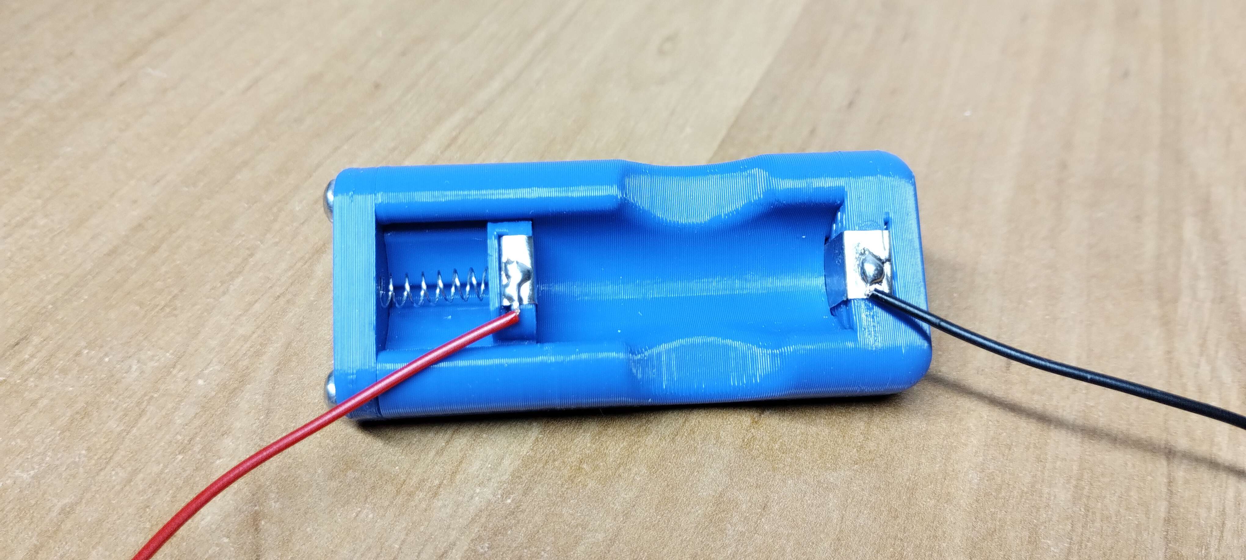 13400 Battery holder with solder pads by Mordemot | Download free STL ...