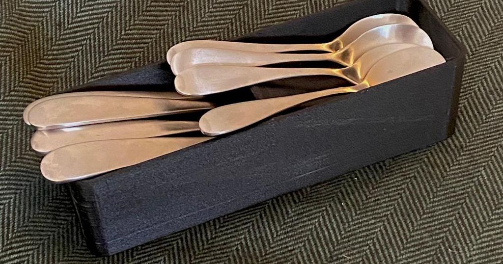 Compact Silverware Drawer/Tray by refinere | Download free STL model ...