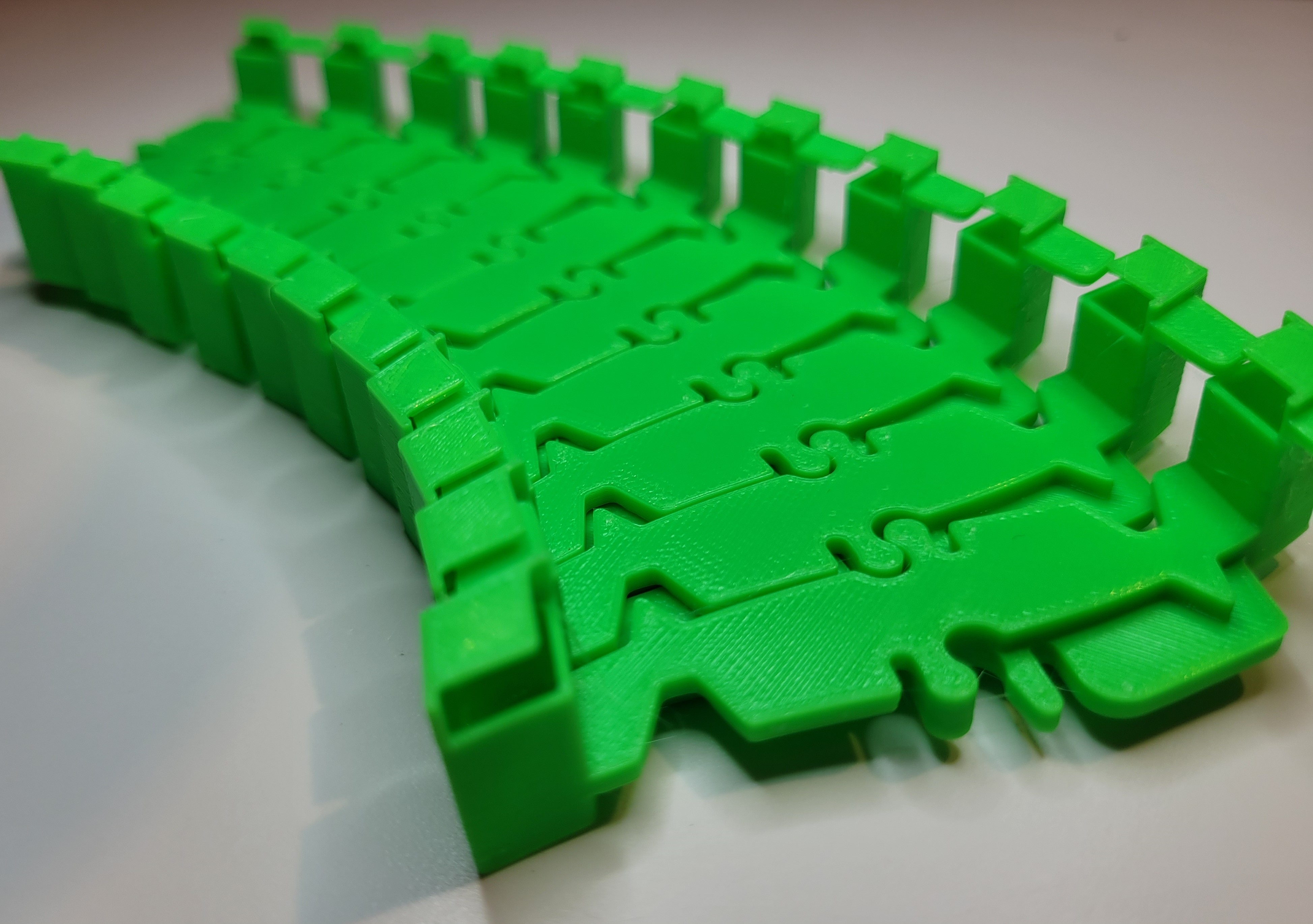 Glow Tracks section by Muurph | Download free STL model | Printables.com