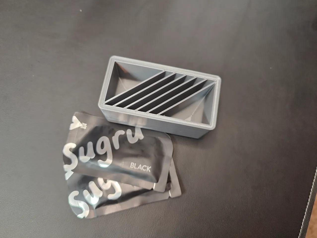 Gridfinity Sugru Holder by codysechelski | Download free STL model ...