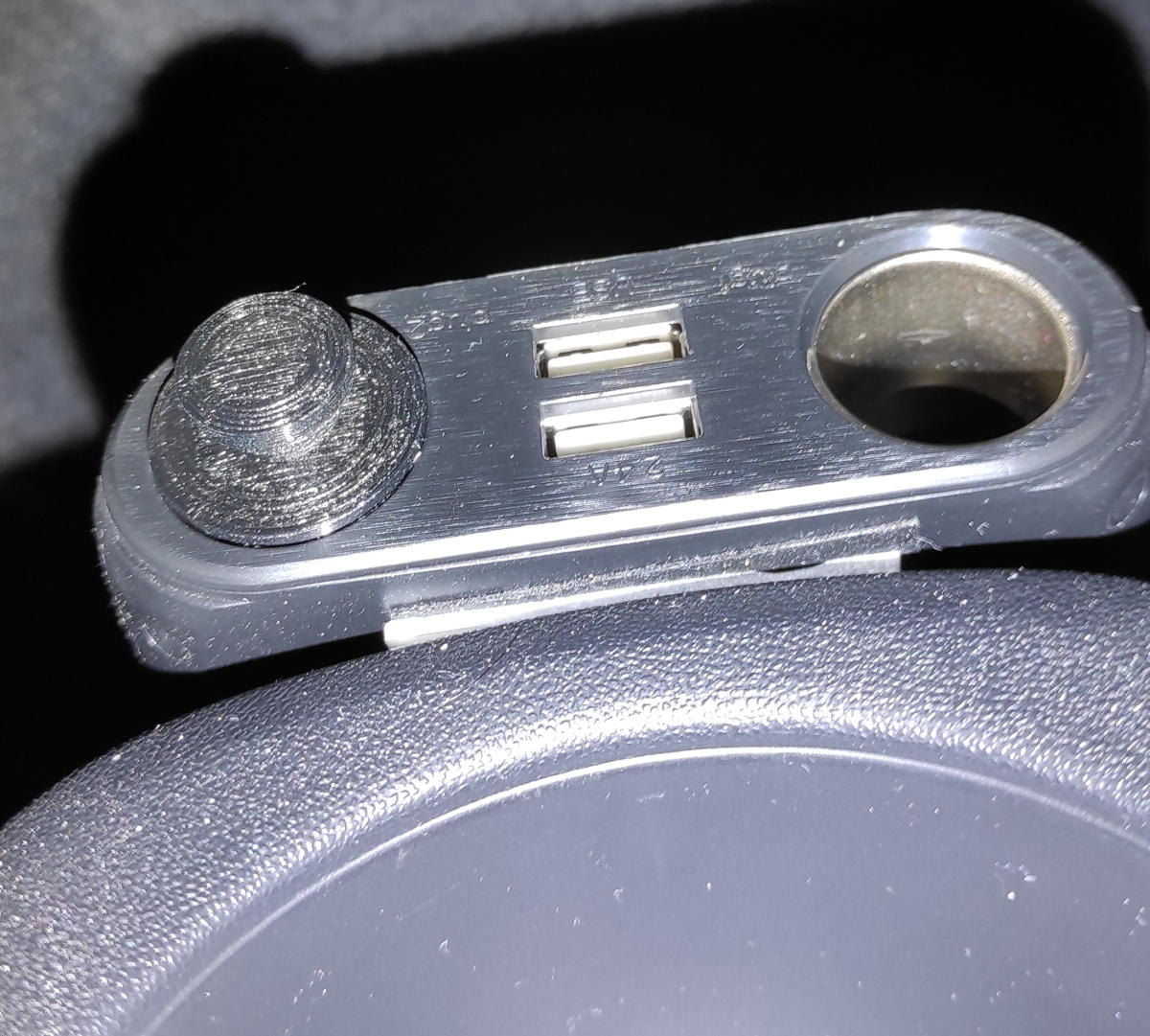 Protection Cap for 12V Car Sockets by OSXtraveller | Download free STL ...